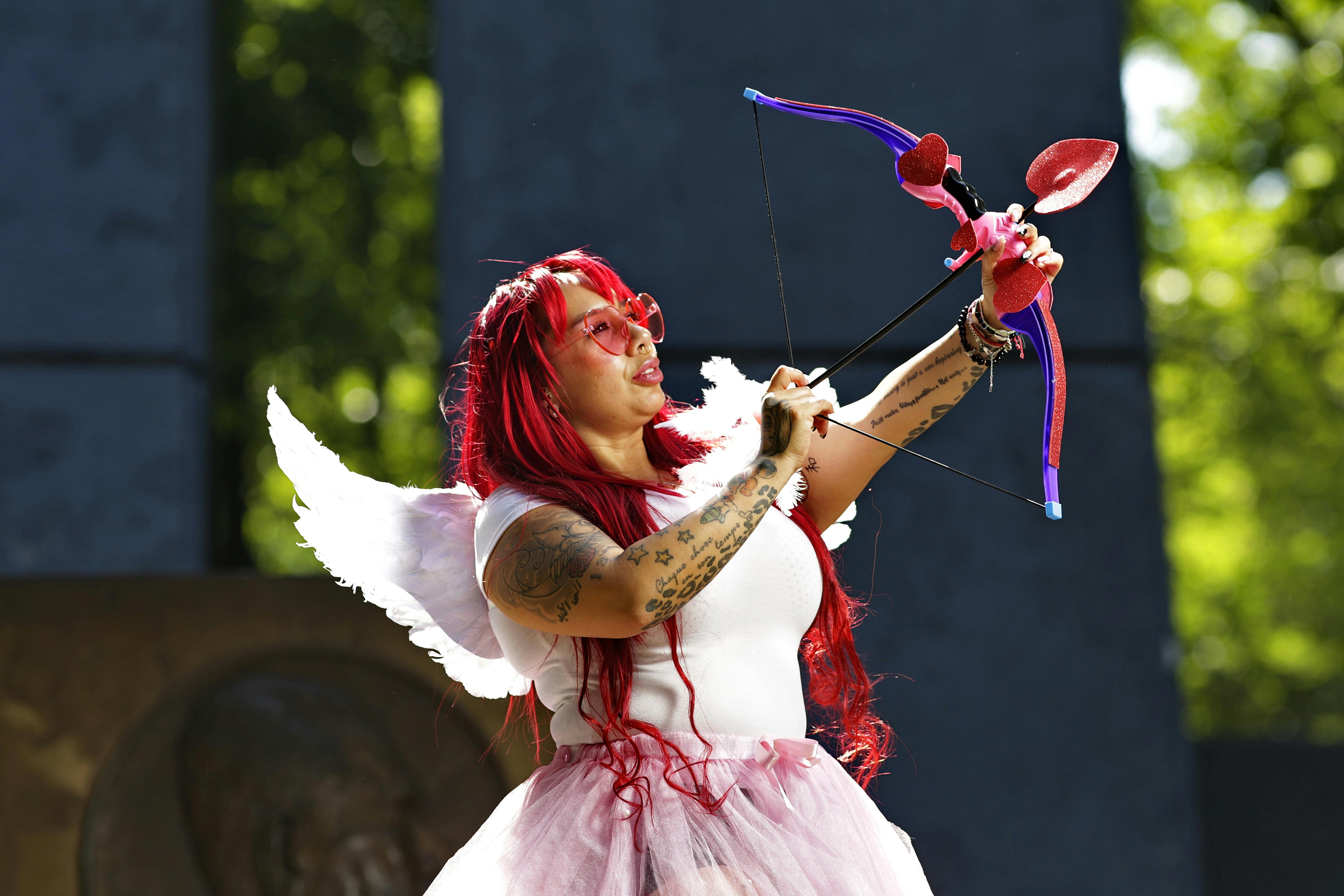 Creative Angelic Cosplay in Mexico City Park · Free Stock Photo