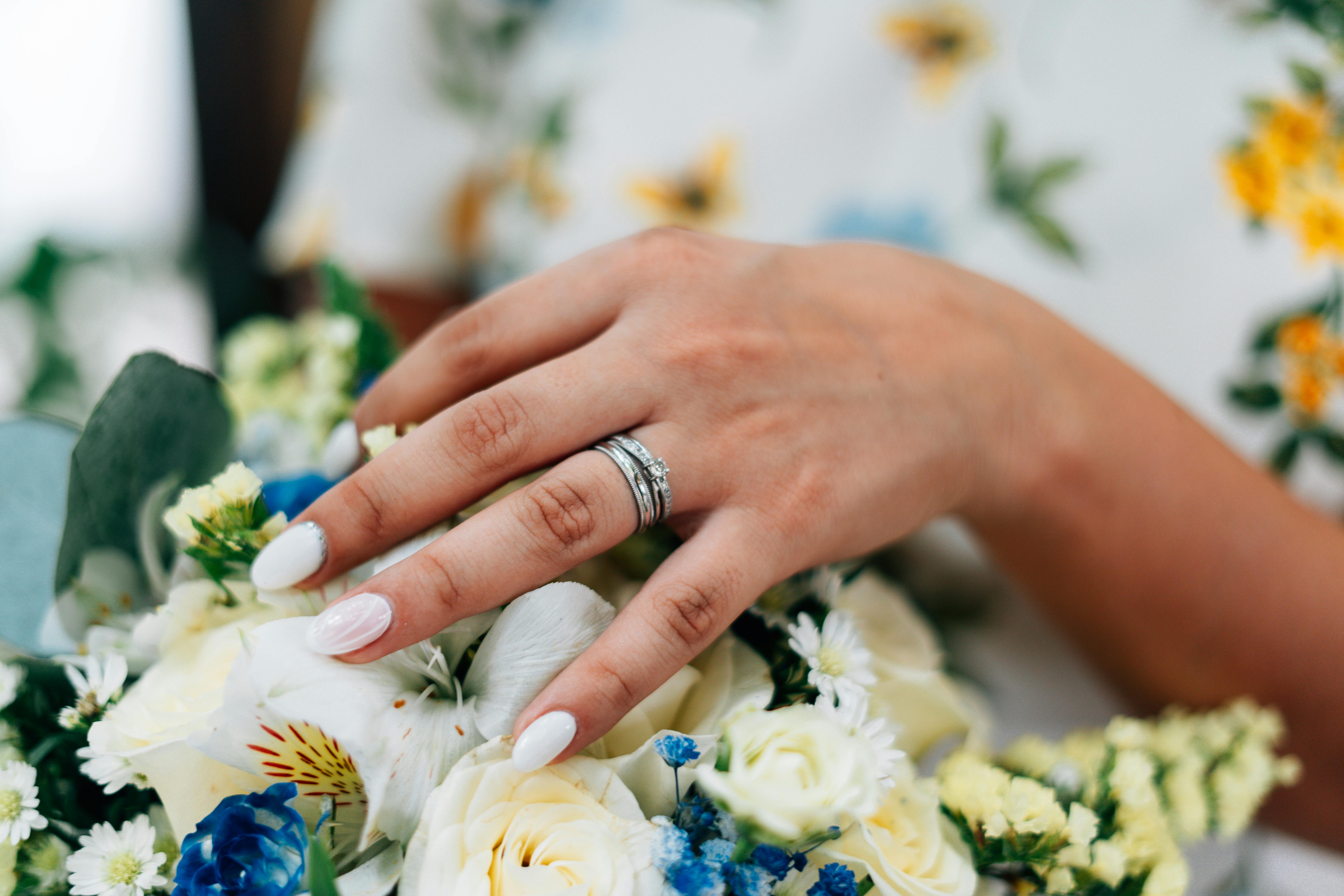 Wedding Rings · Free Stock Photo