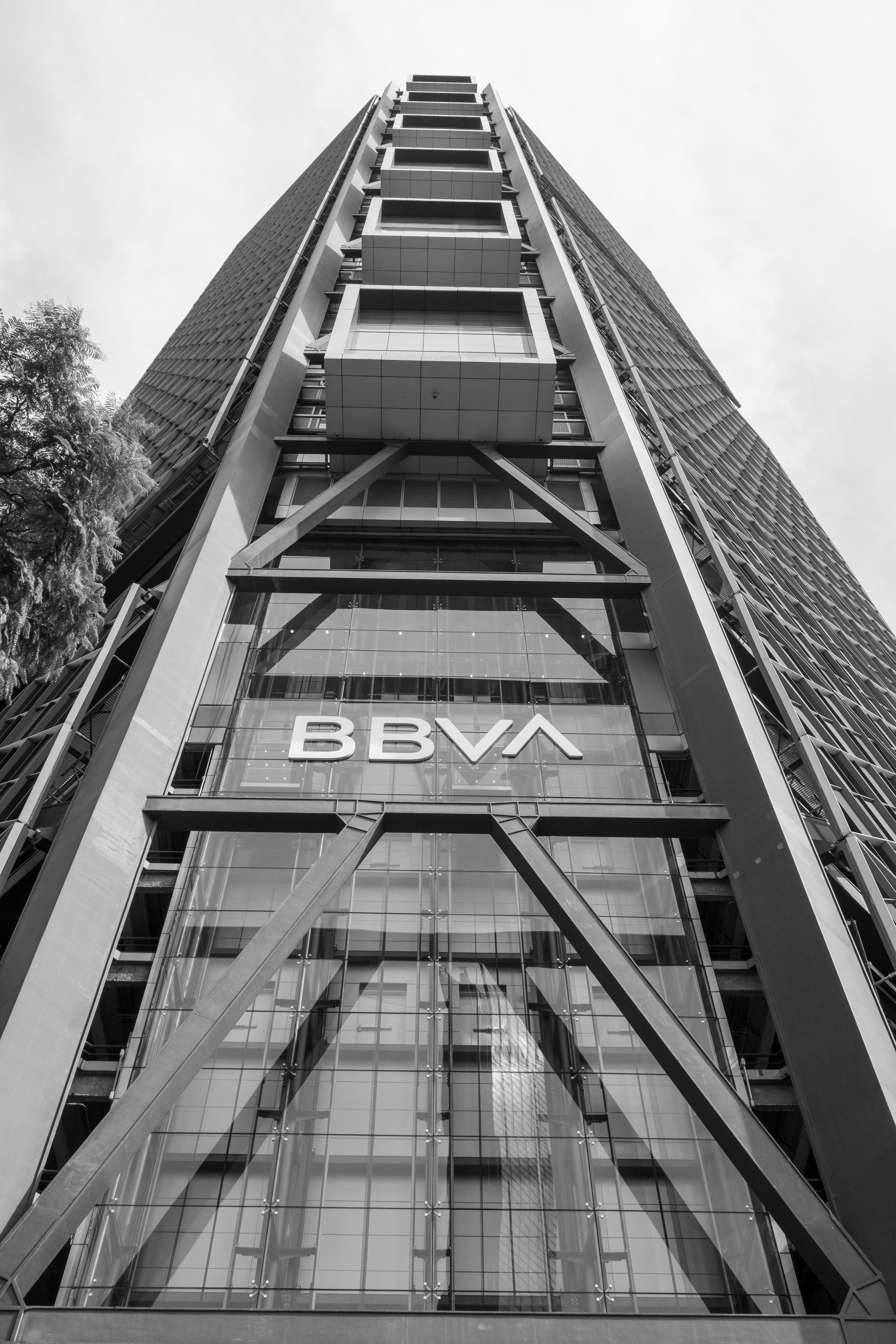 Edificio Bbva Photos, Download The BEST Free Edificio Bbva Stock Photos ...