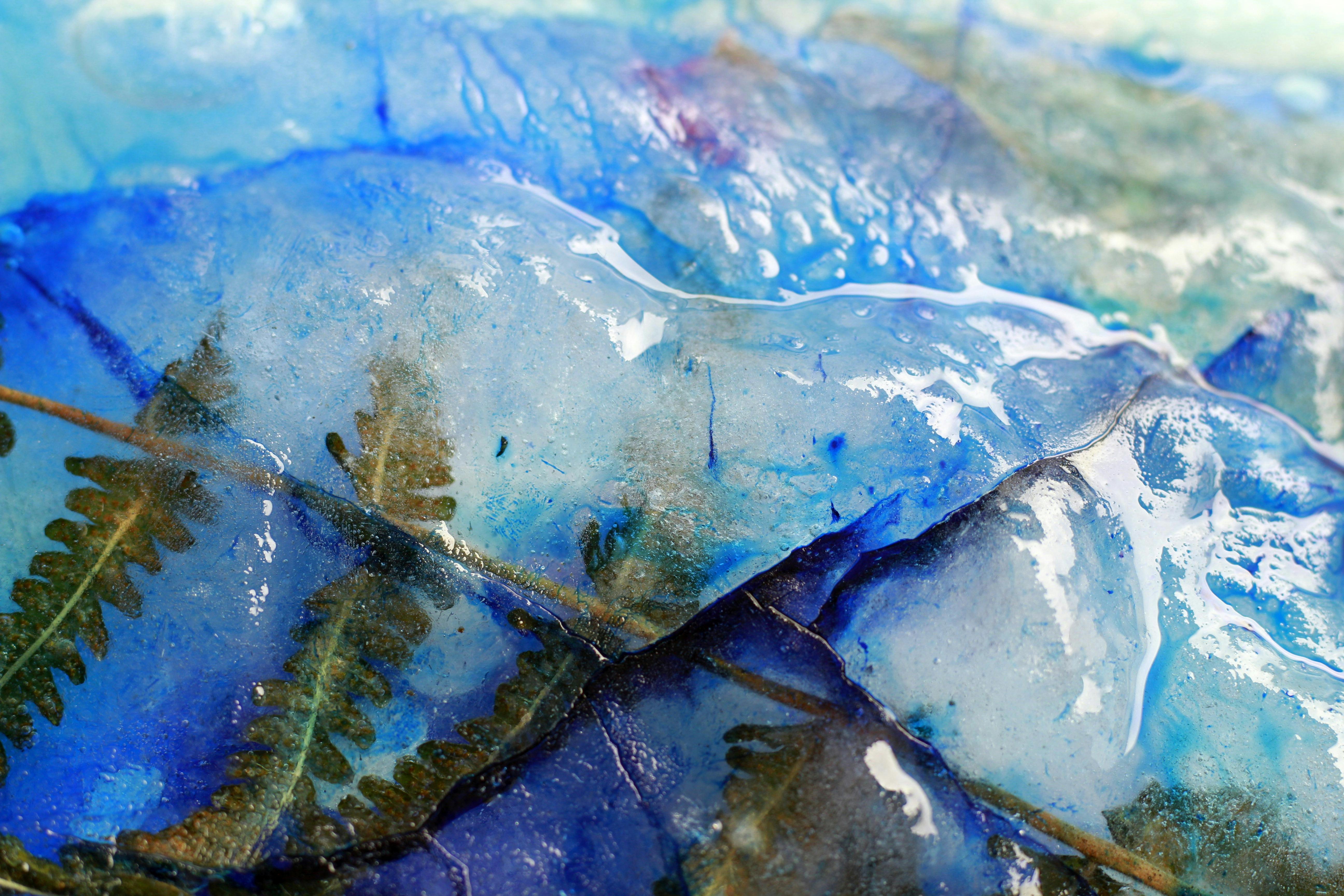 Abstract Frozen Leaves in Blue Ice Art · Free Stock Photo