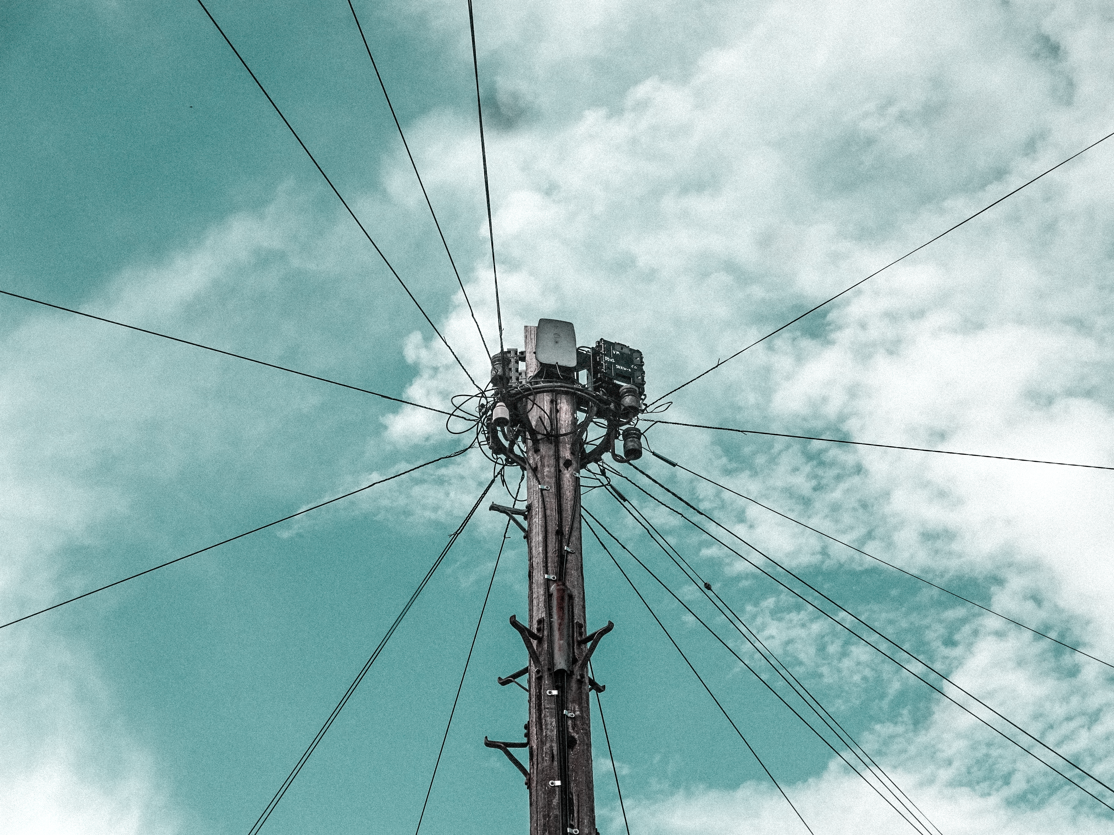 Telecommunication Pole Against a Blue Sky in Shrewsbury · Free Stock Photo