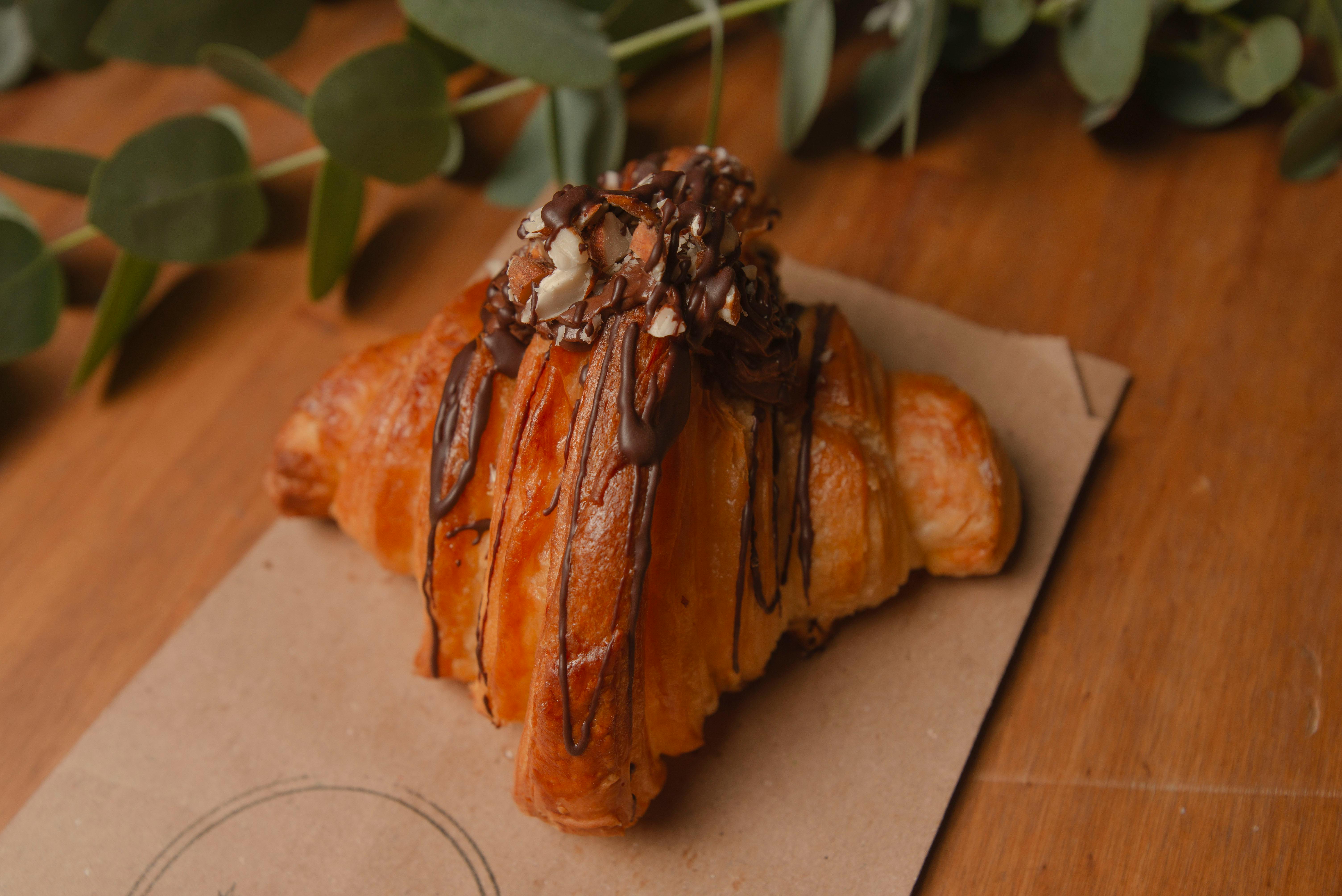 Choco Drizzle Photos, Download The BEST Free Choco Drizzle Stock Photos ...