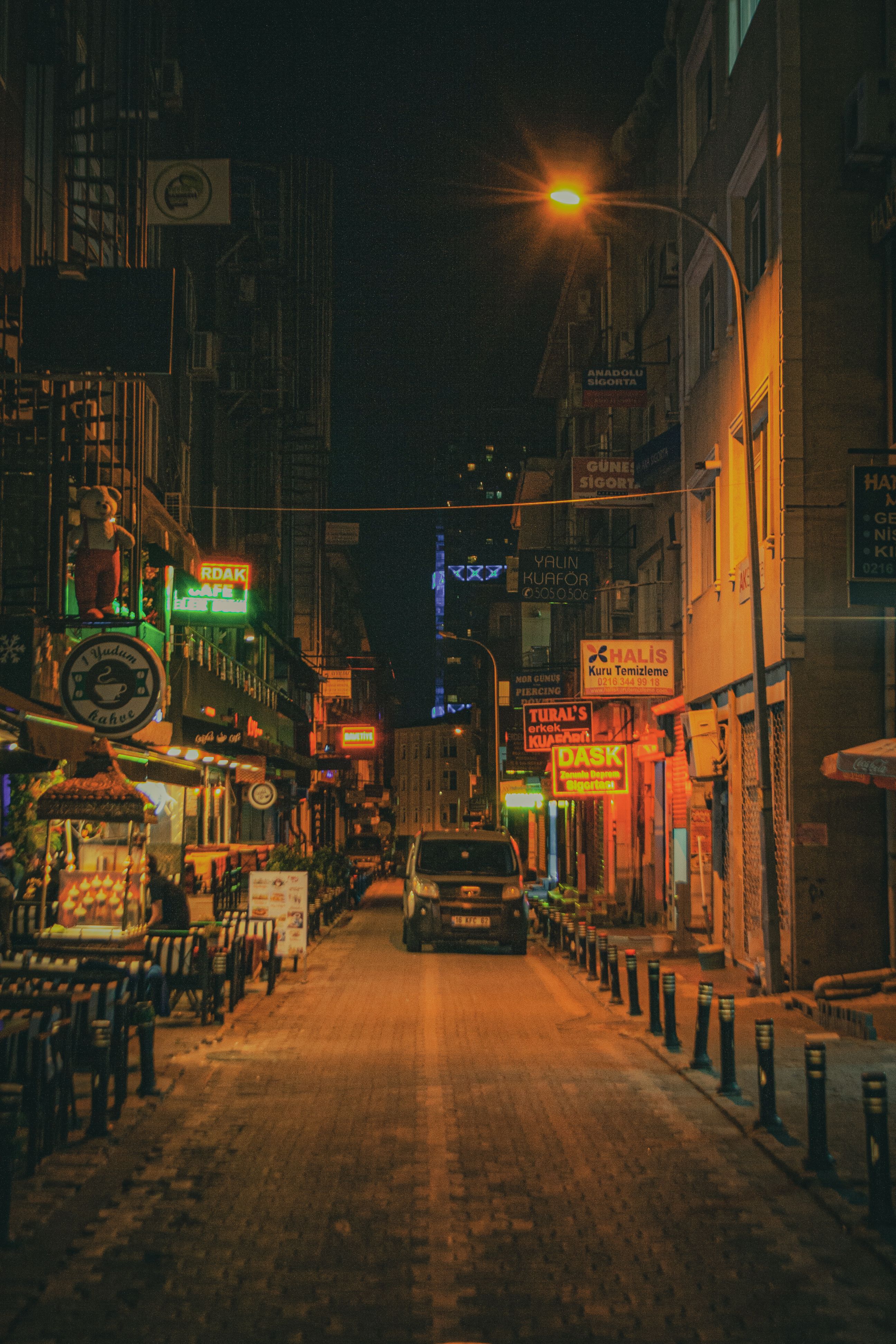 Istanbul Night Street with Vibrant Neon Lights · Free Stock Photo
