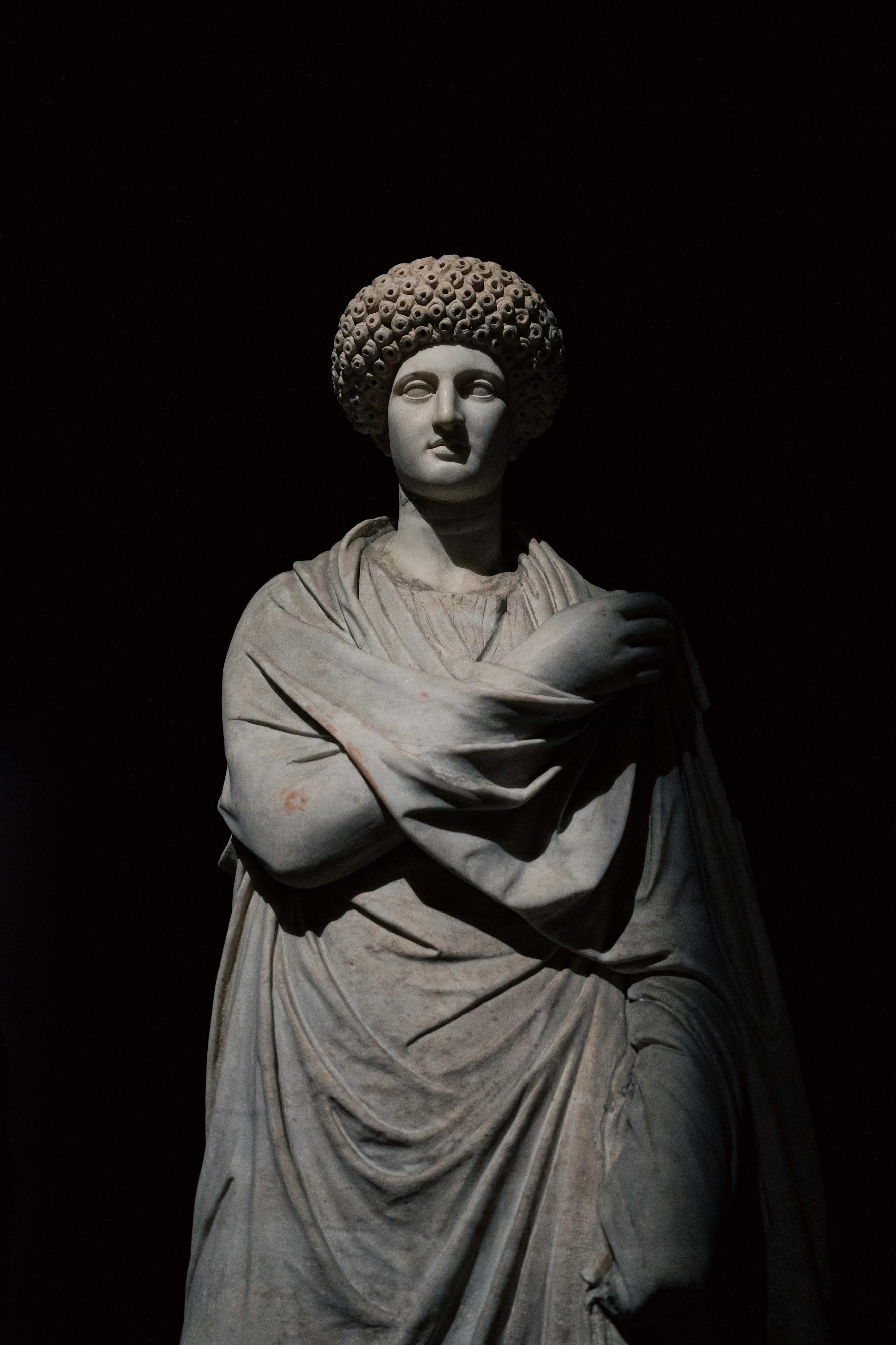 Classic Roman Statue in Istanbul Museum · Free Stock Photo