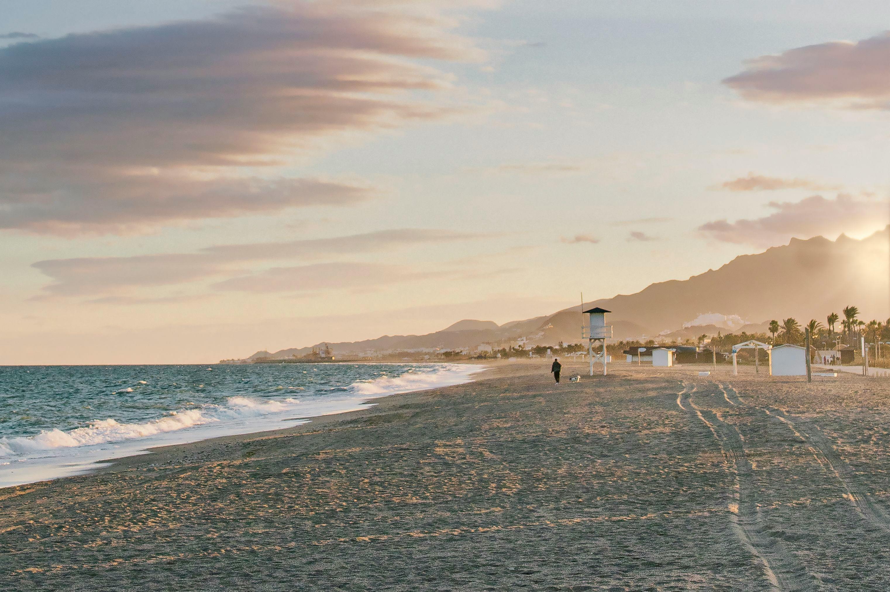 Serene Sunset Beach in Vera, Andalucía, Spain · Free Stock Photo