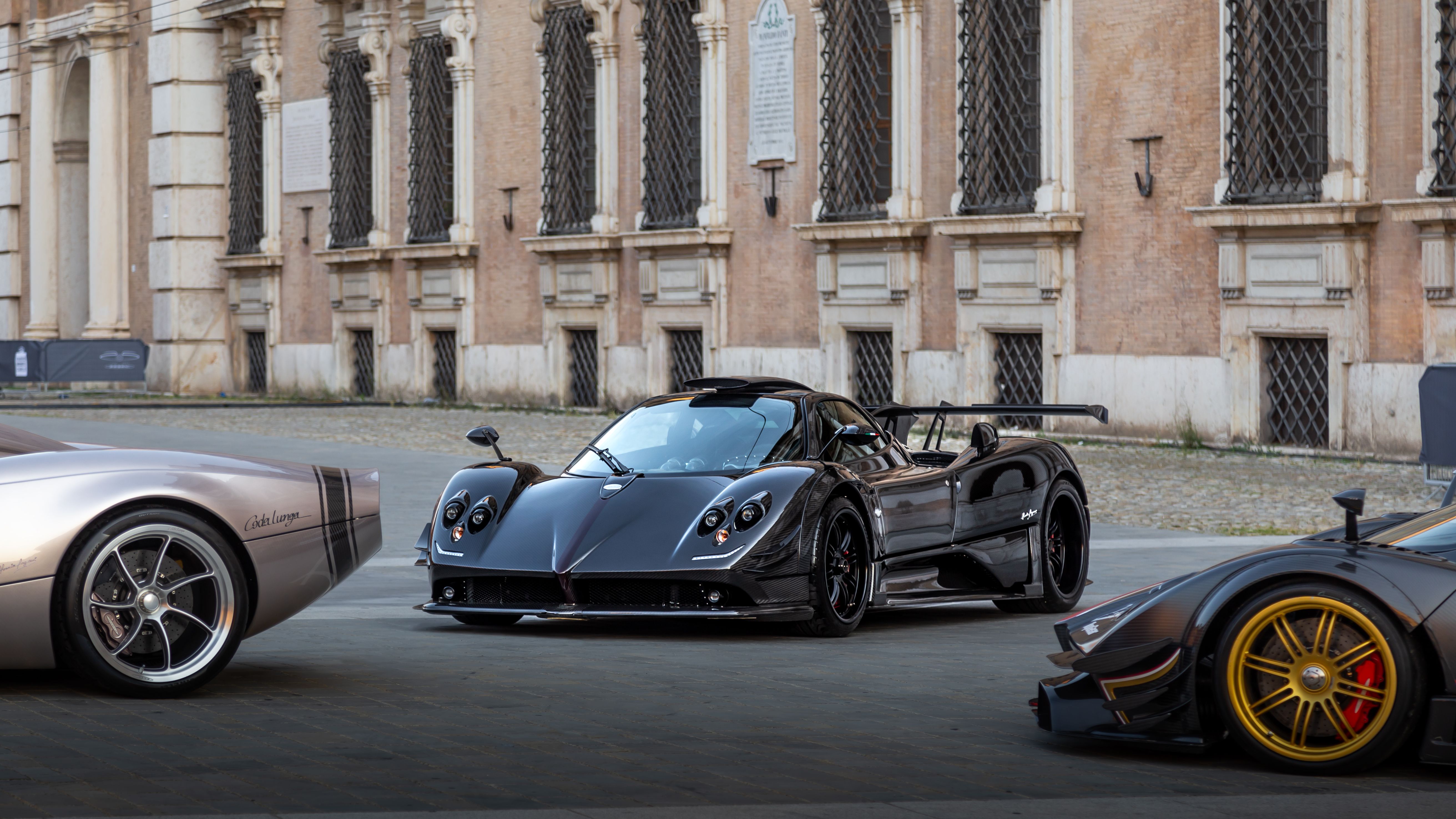 Luxurious Supercars Displayed in Urban Setting · Free Stock Photo