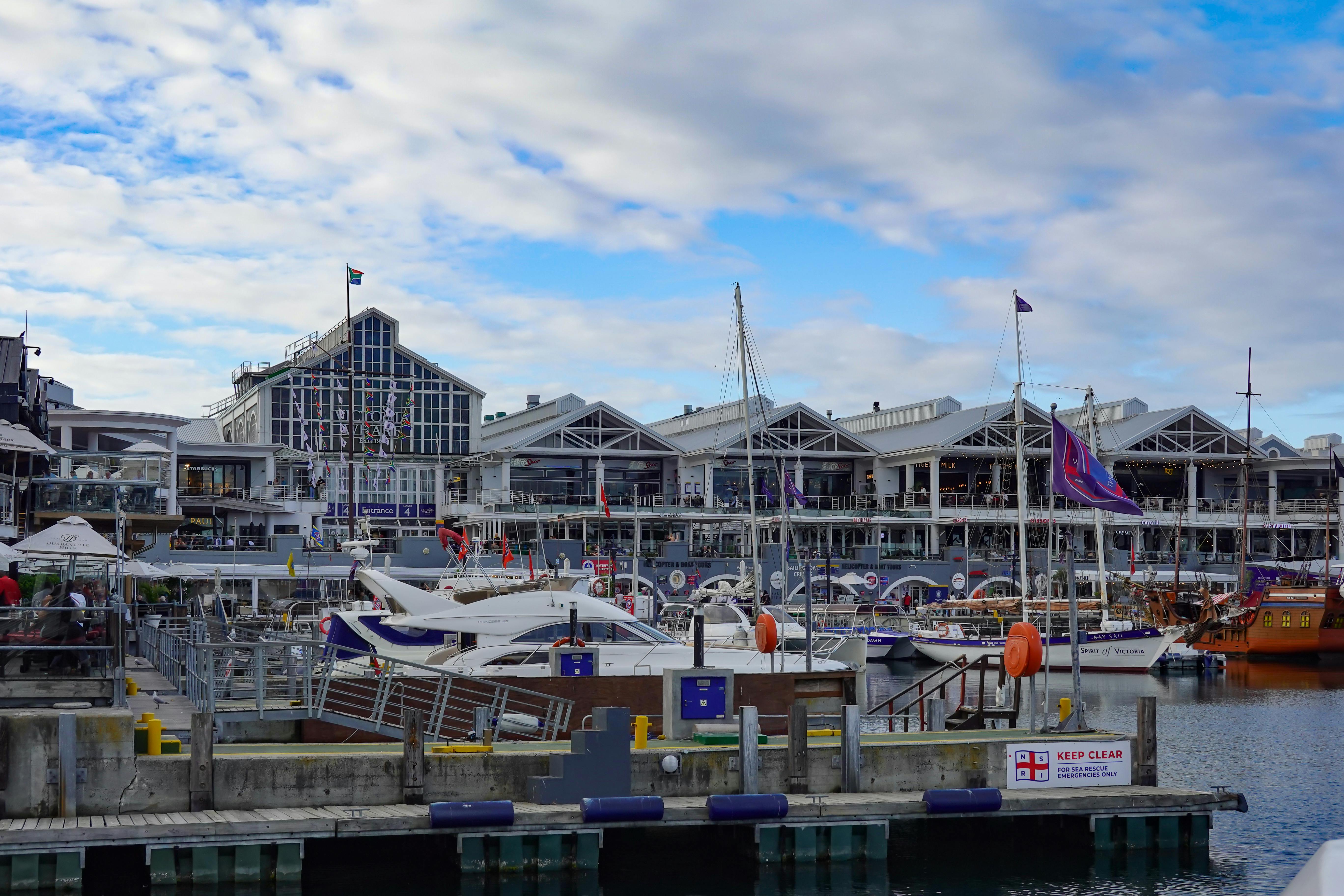 Vibrant Waterfront Scene at Cape Town Harbor · Free Stock Photo
