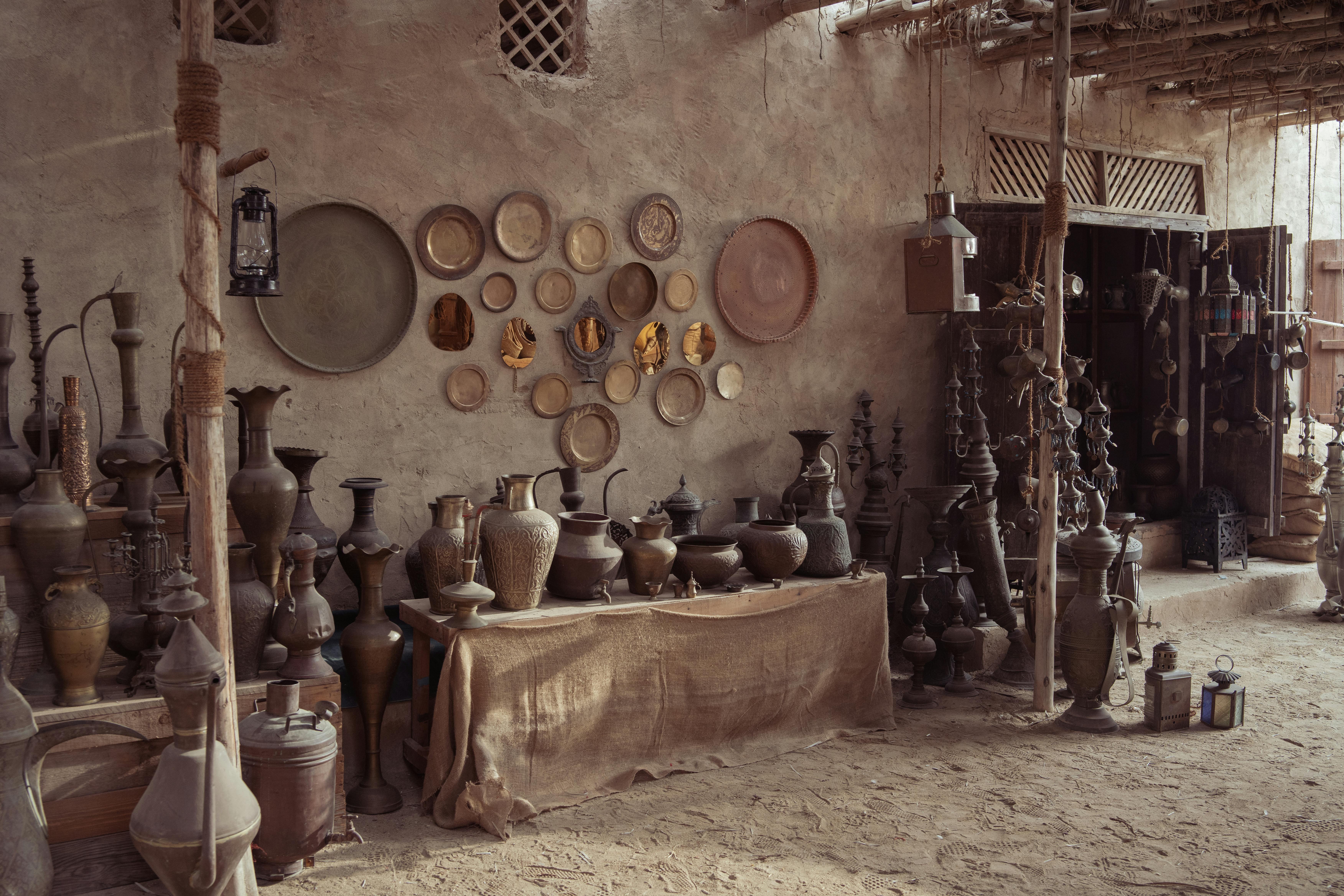 Vintage Middle Eastern Pottery Shop Interior · Free Stock Photo