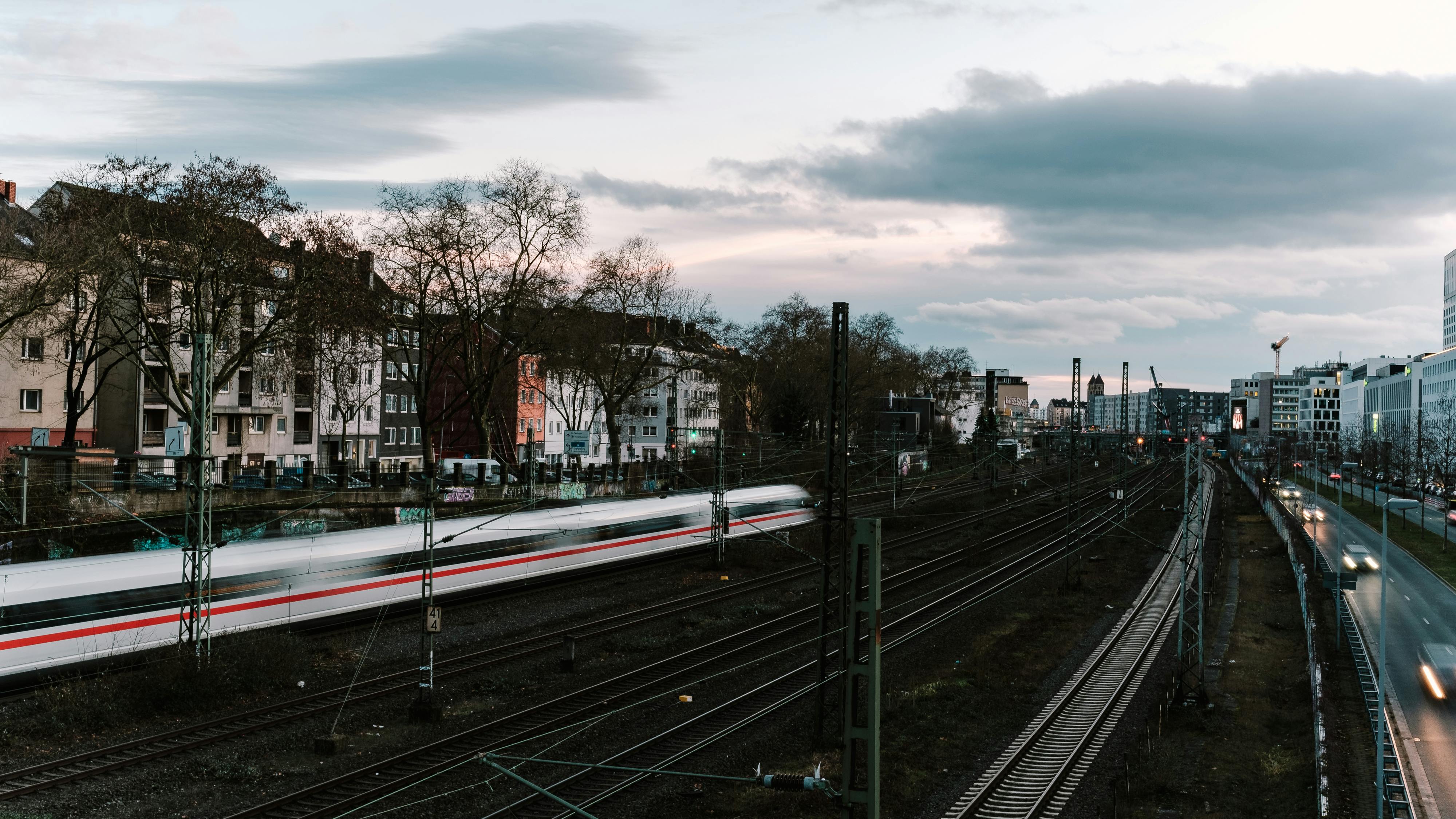 Express Transit Photos, Download The BEST Free Express Transit Stock ...