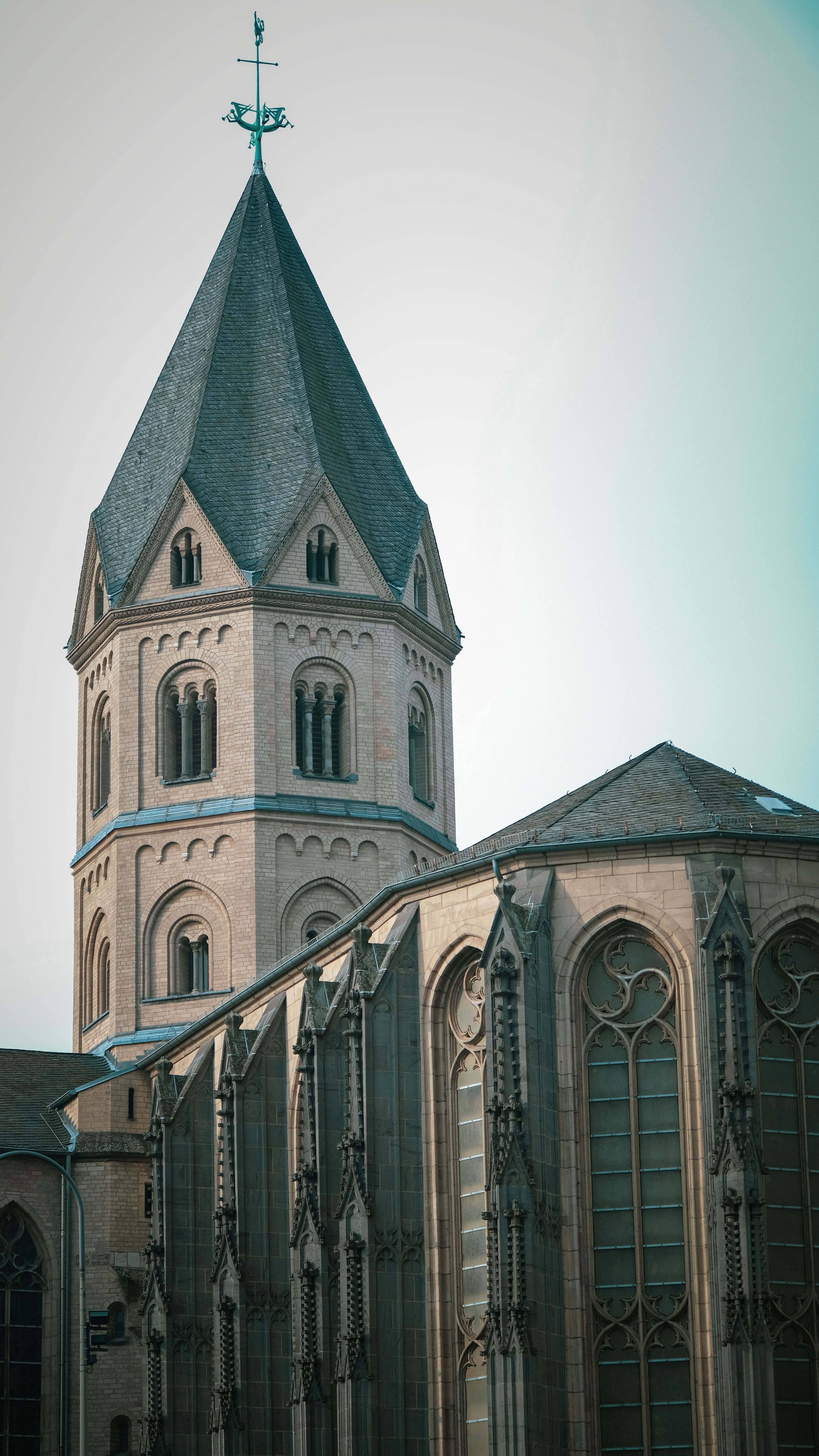 Vertical Spire Photos, Download The BEST Free Vertical Spire Stock ...