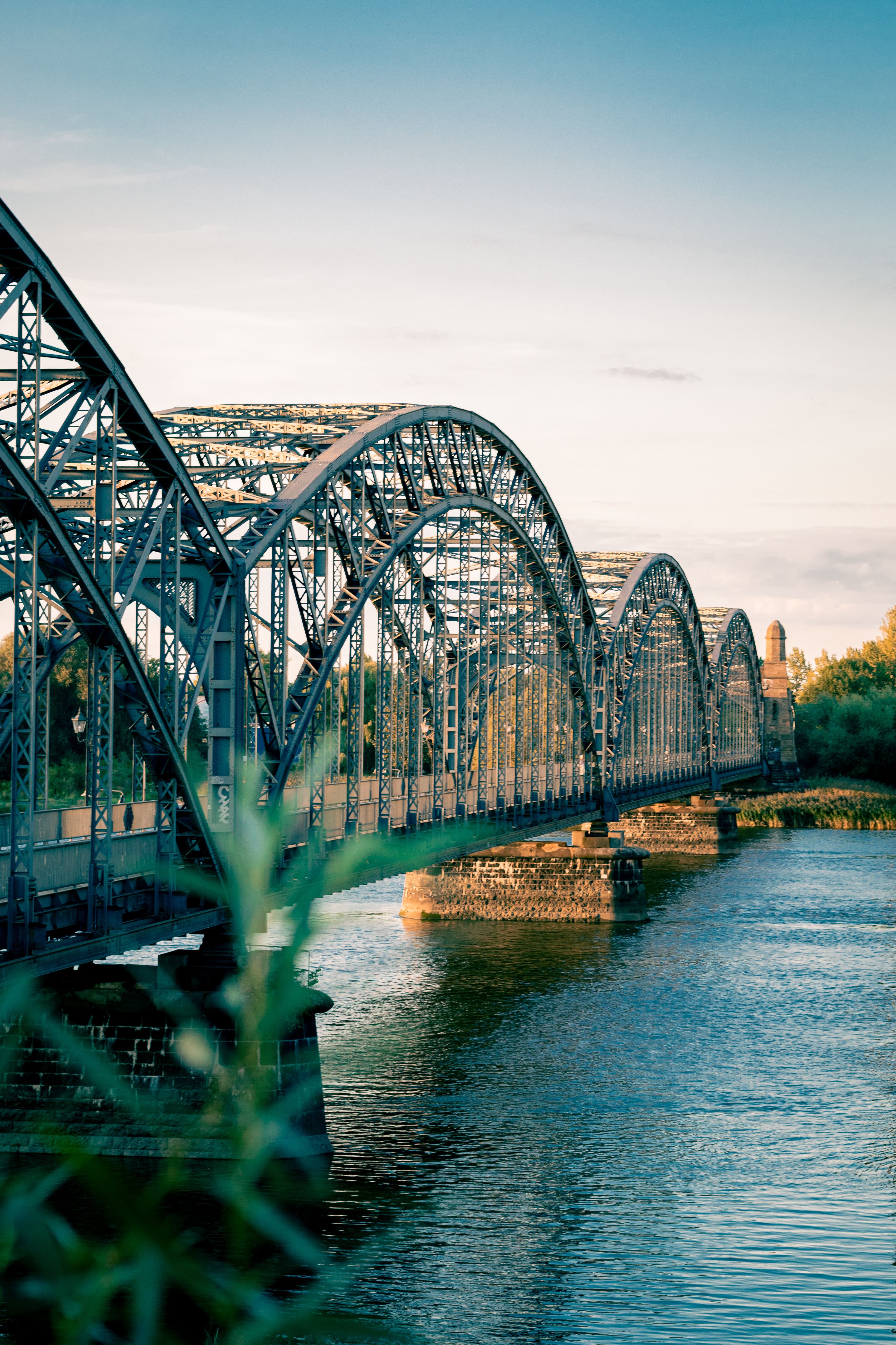 Iconic Railway Bridge Over Elbe in Hamburg · Free Stock Photo