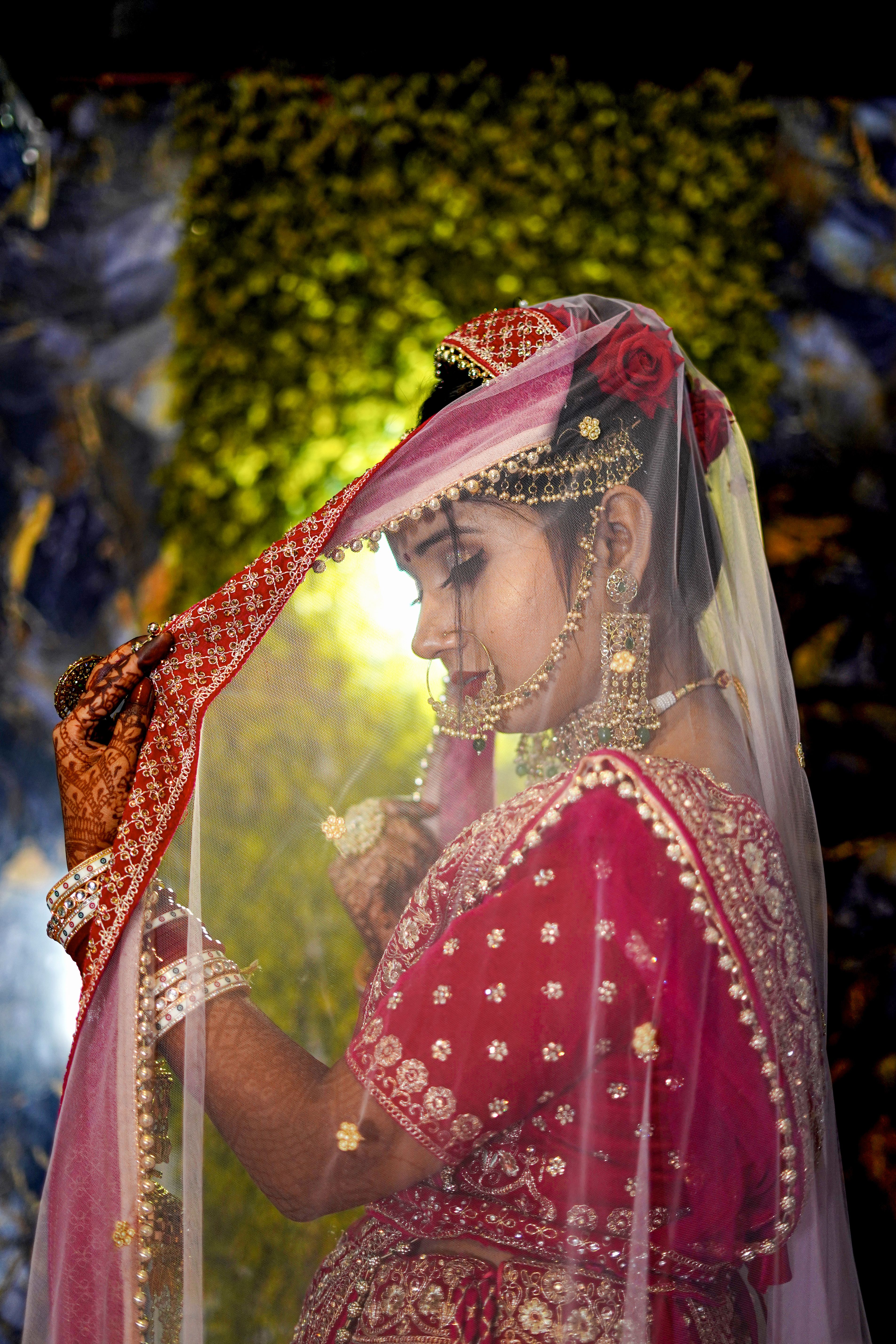 Elegant Indian Bride in Traditional Attire · Free Stock Photo