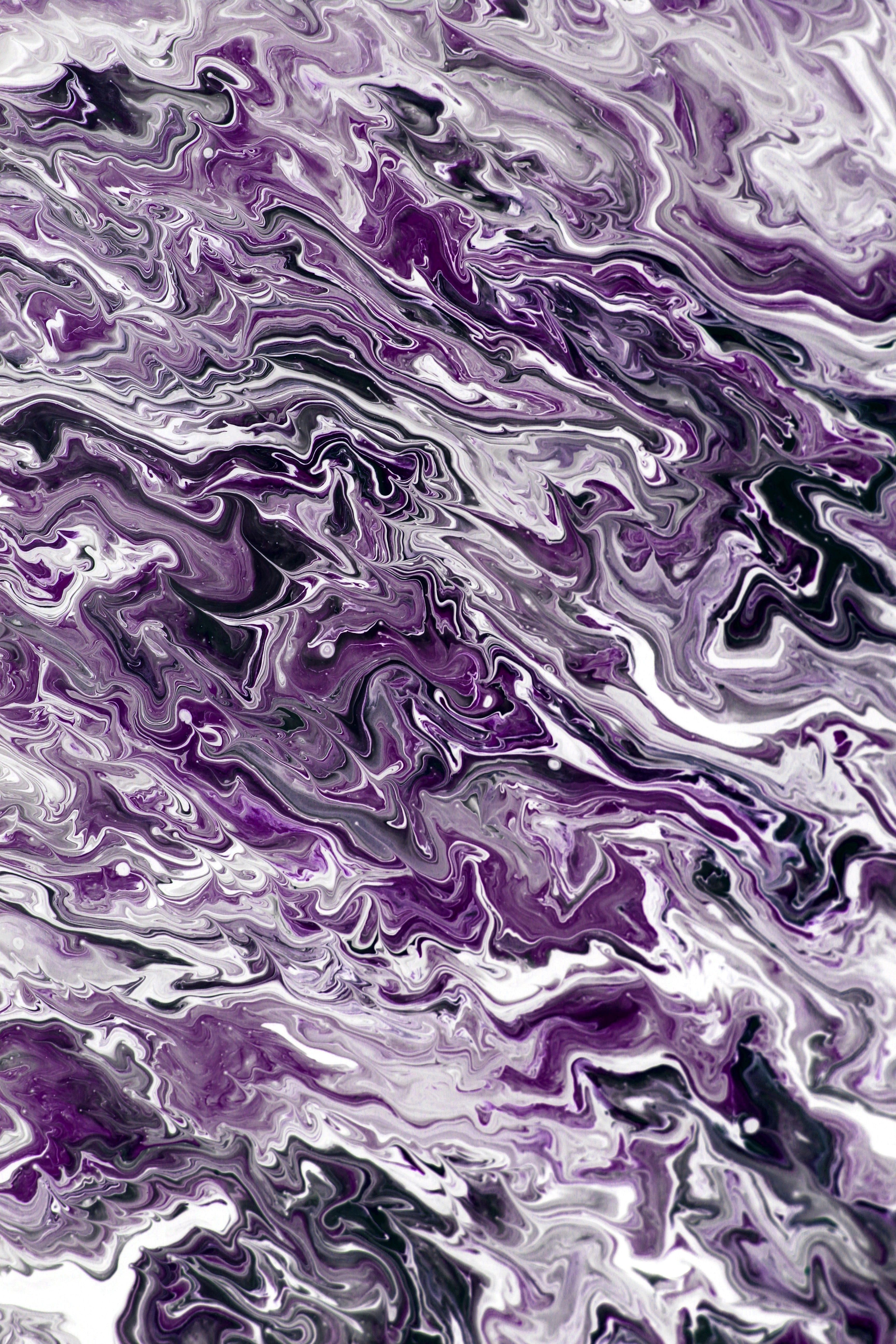 Abstract Purple and White Fluid Art Pattern · Free Stock Photo