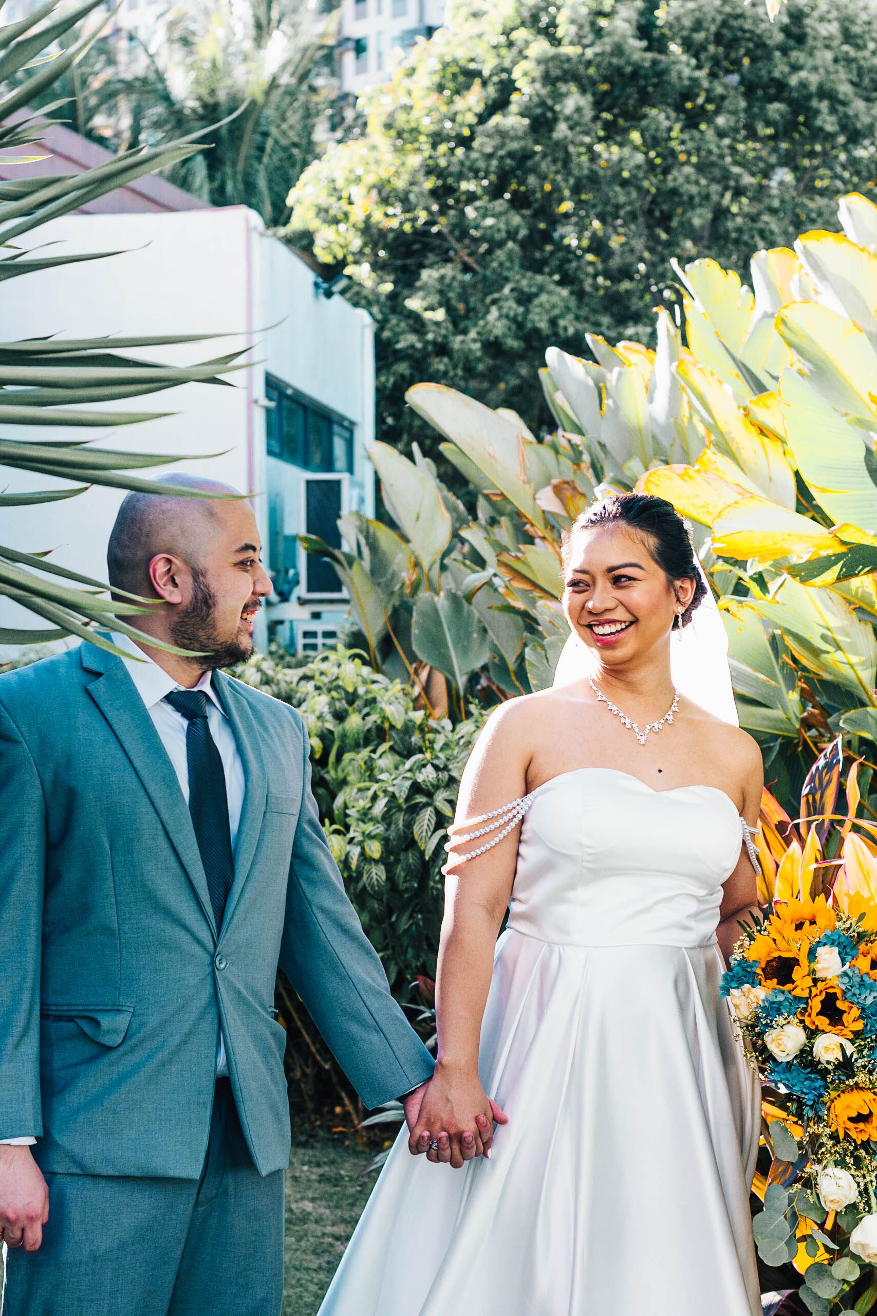 Joyful Outdoor Wedding with Bride and Groom · Free Stock Photo