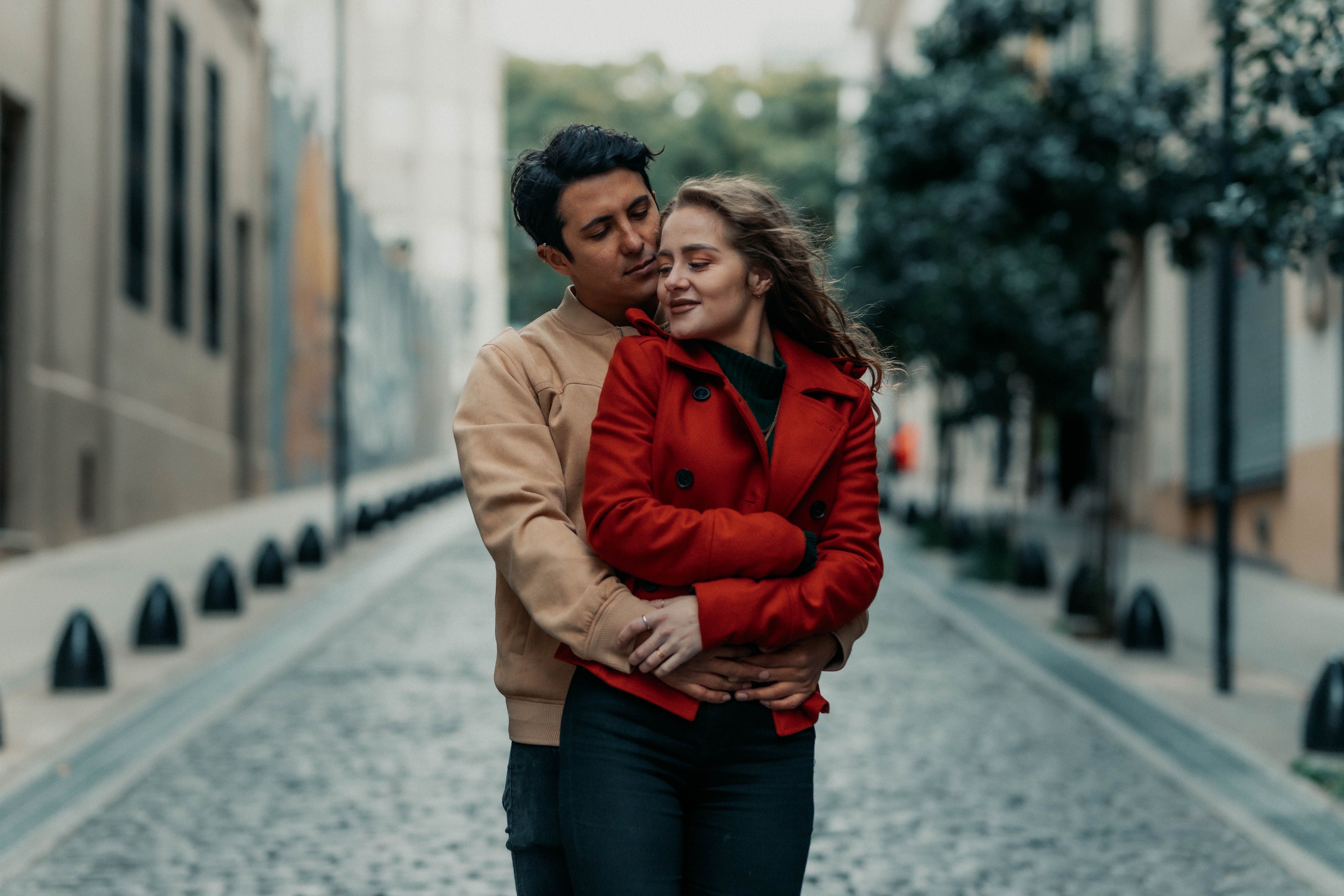 Romantic Couple Embracing in Buenos Aires Street · Free Stock Photo