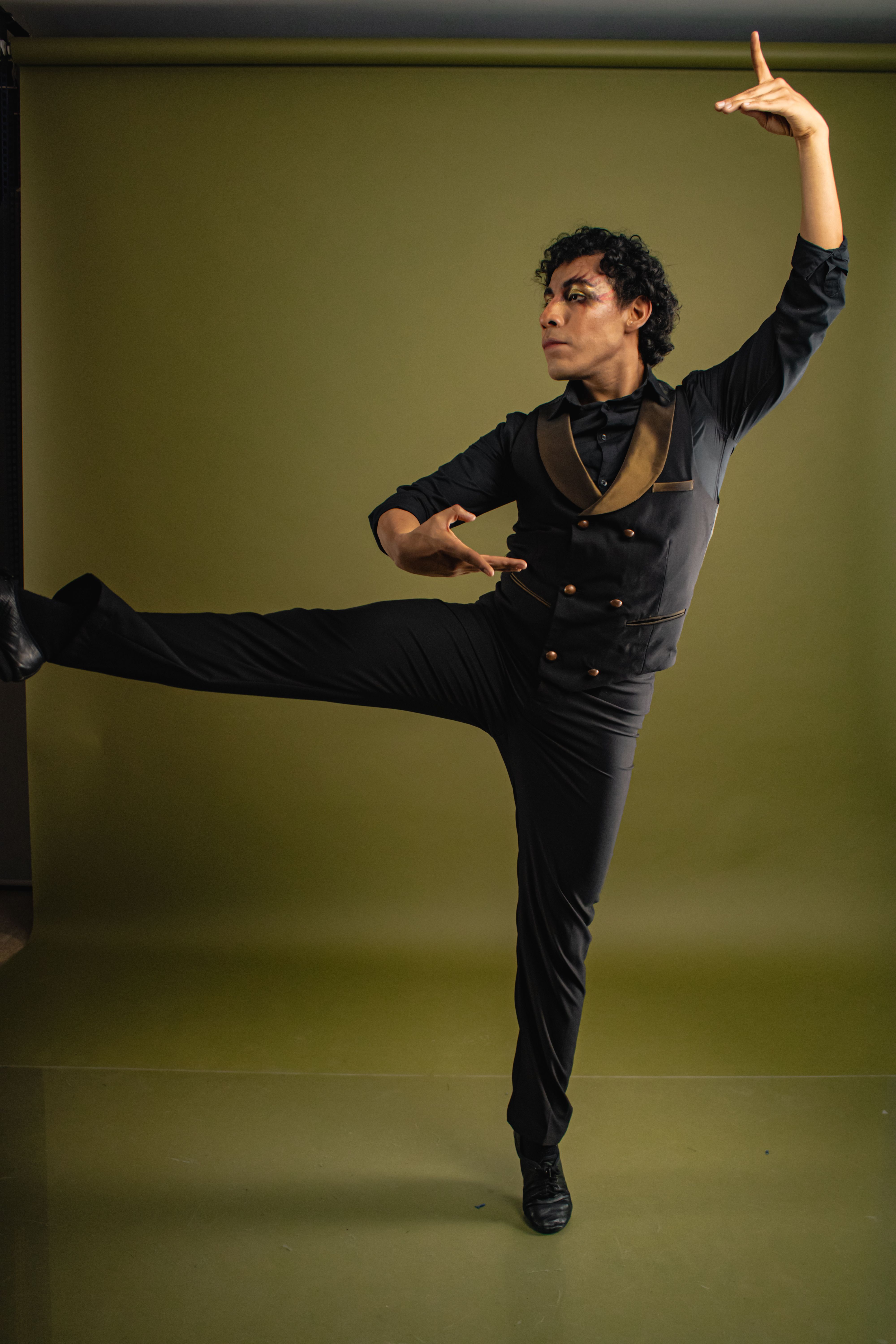 Elegant Male Flamenco Dancer in Studio Pose · Free Stock Photo