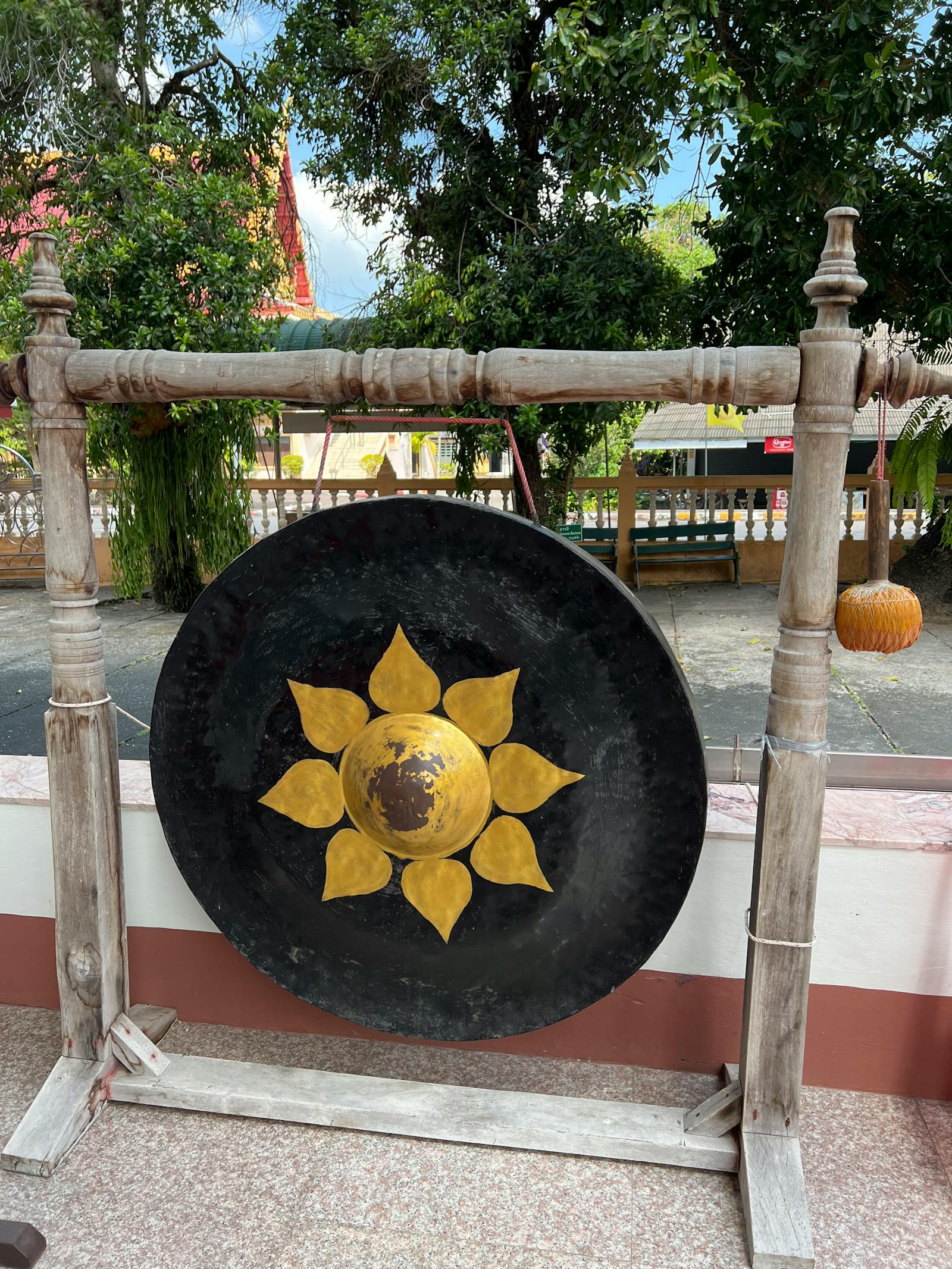 Gong Photos, Download The BEST Free Gong Stock Photos & HD Images