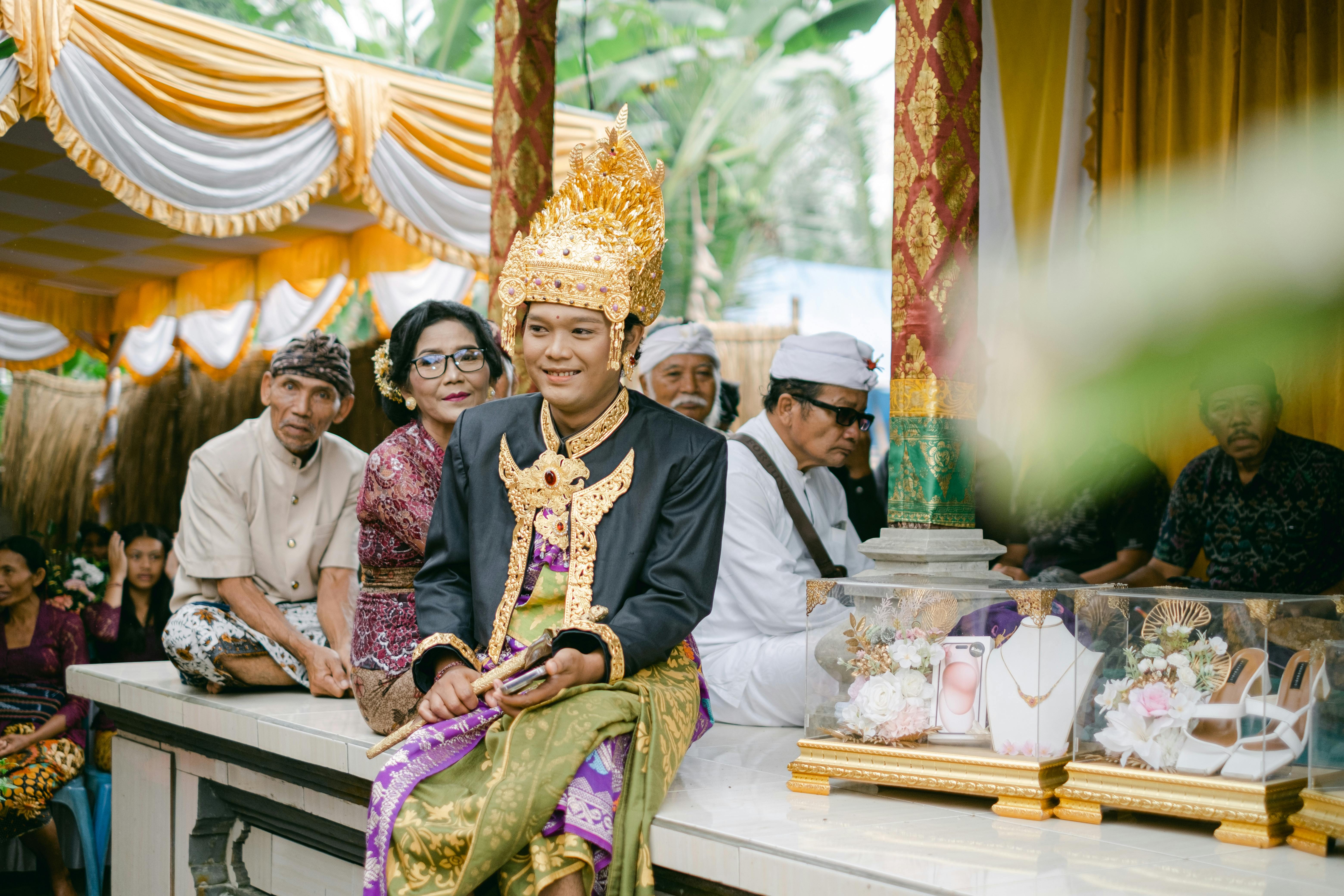 Traditional Balinese Wedding Ceremony Gathering · Free Stock Photo