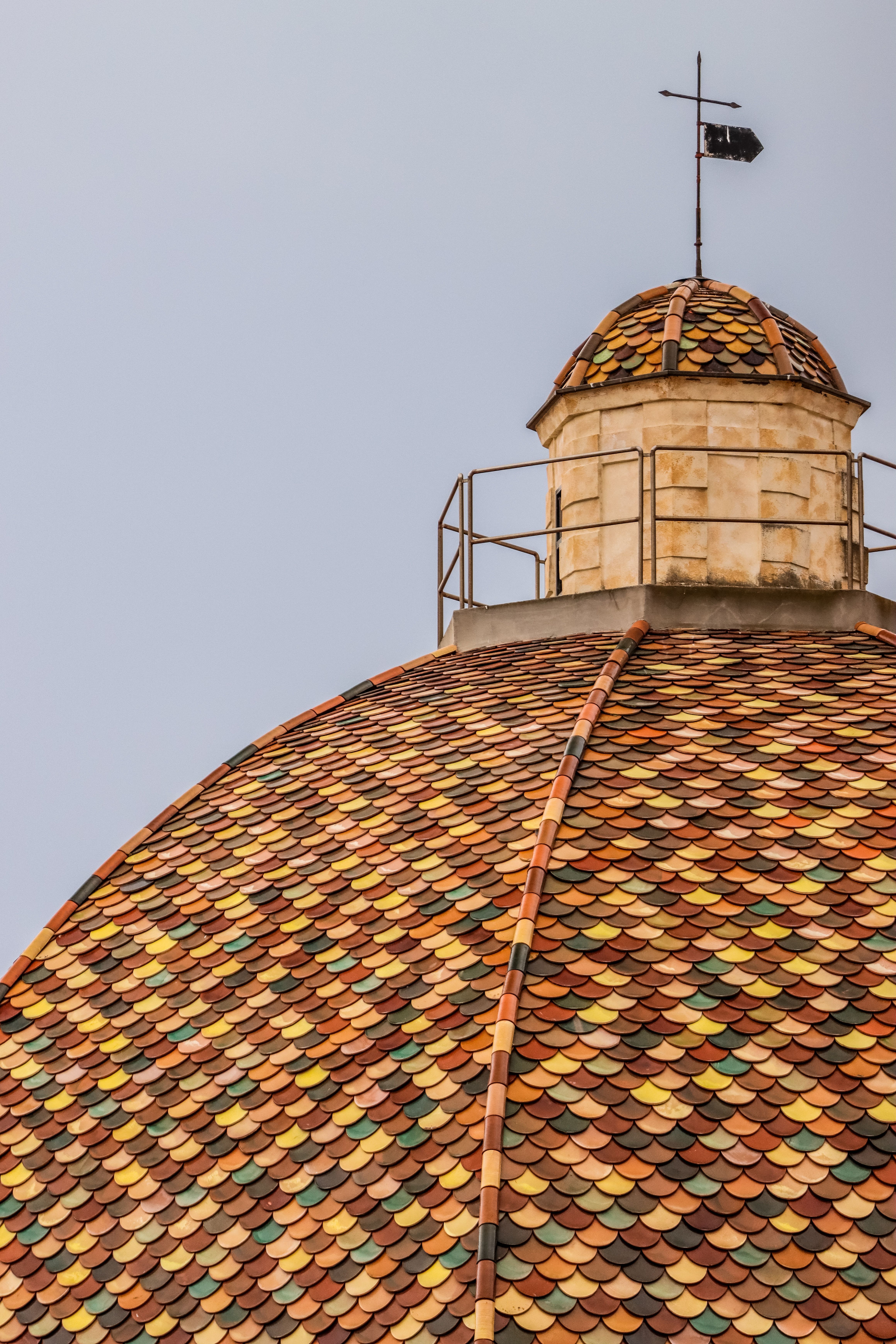 Roof Tiles Pattern Photos, Download The BEST Free Roof Tiles Pattern ...