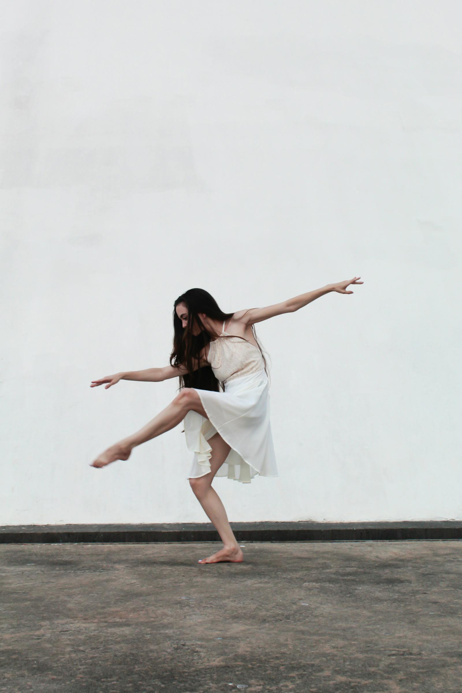 Twerk Dance Photos, Download The BEST Free Twerk Dance Stock Photos ...