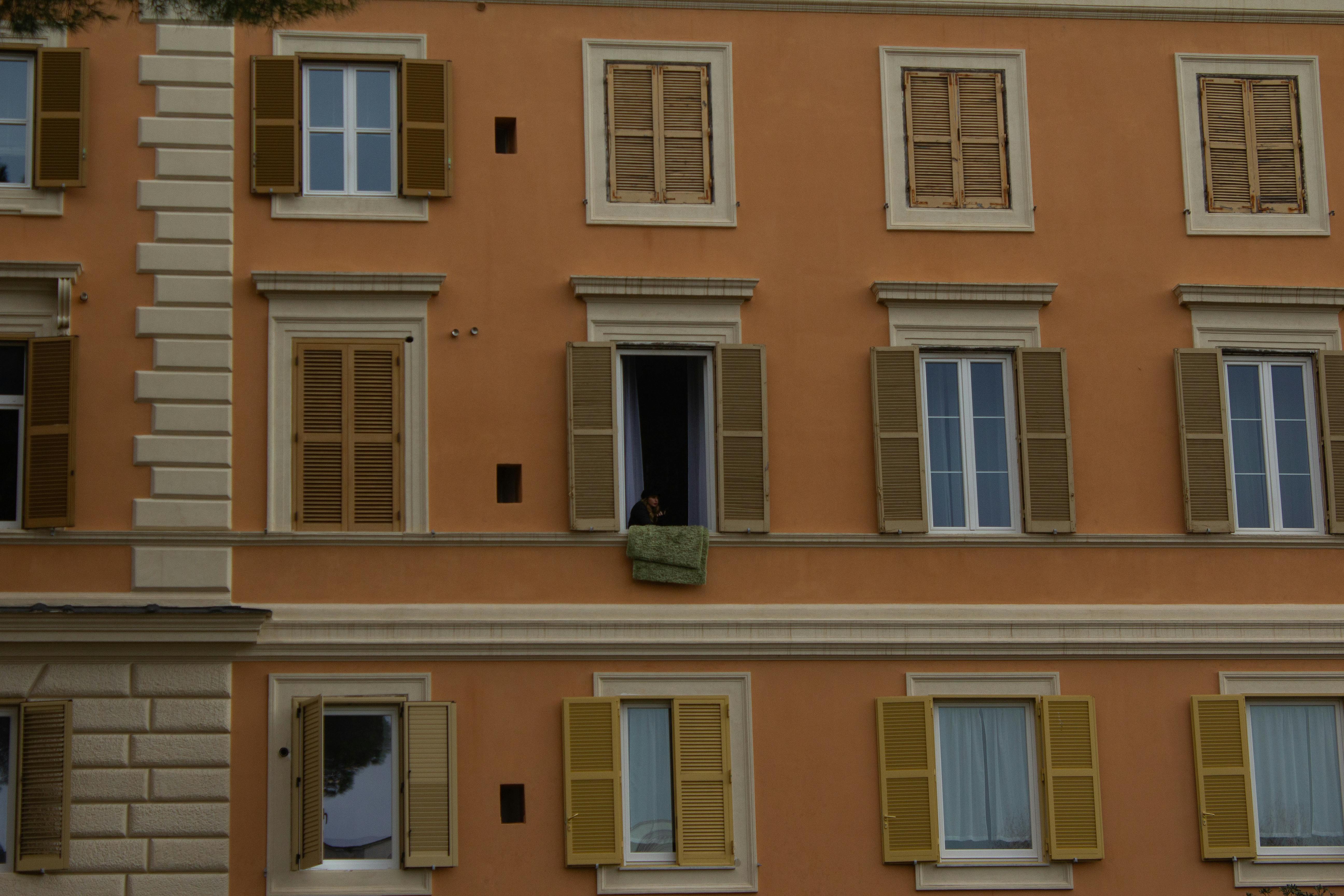 House Window Photos, Download The BEST Free House Window Stock Photos ...