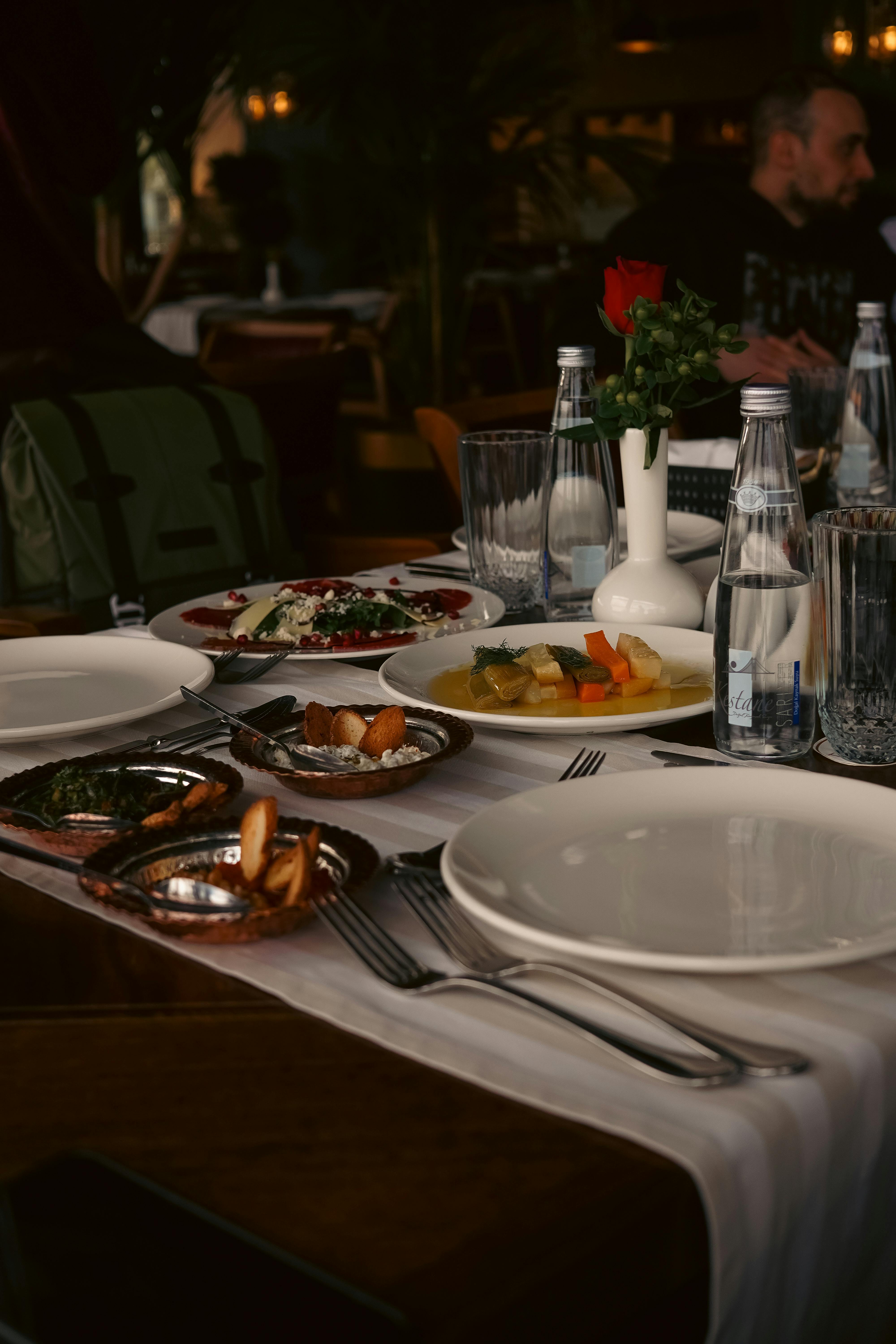 Feast Kitchen Photos, Download The BEST Free Feast Kitchen Stock Photos ...