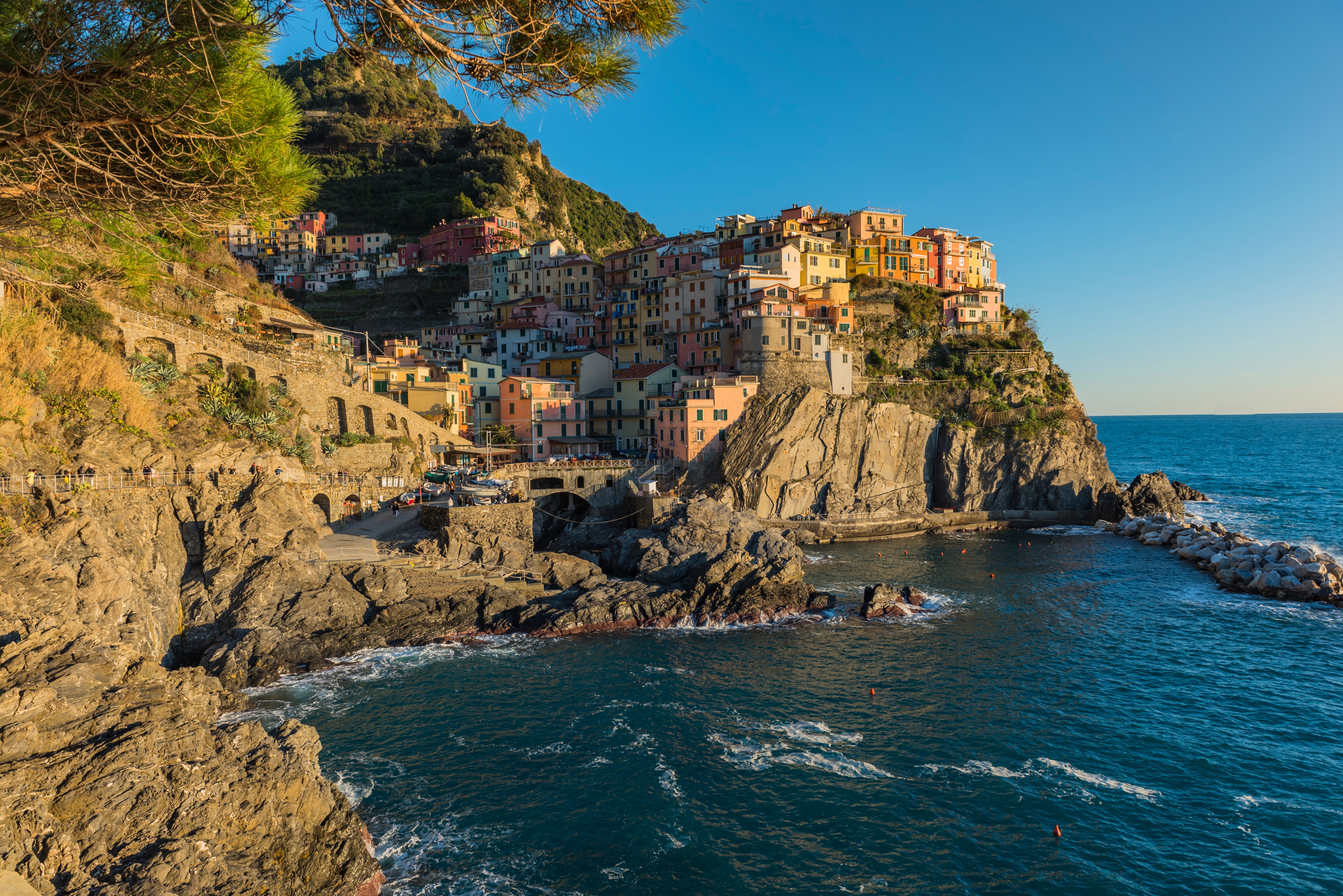 Scenic View of Manarola, Cinque Terre, Italy · Free Stock Photo