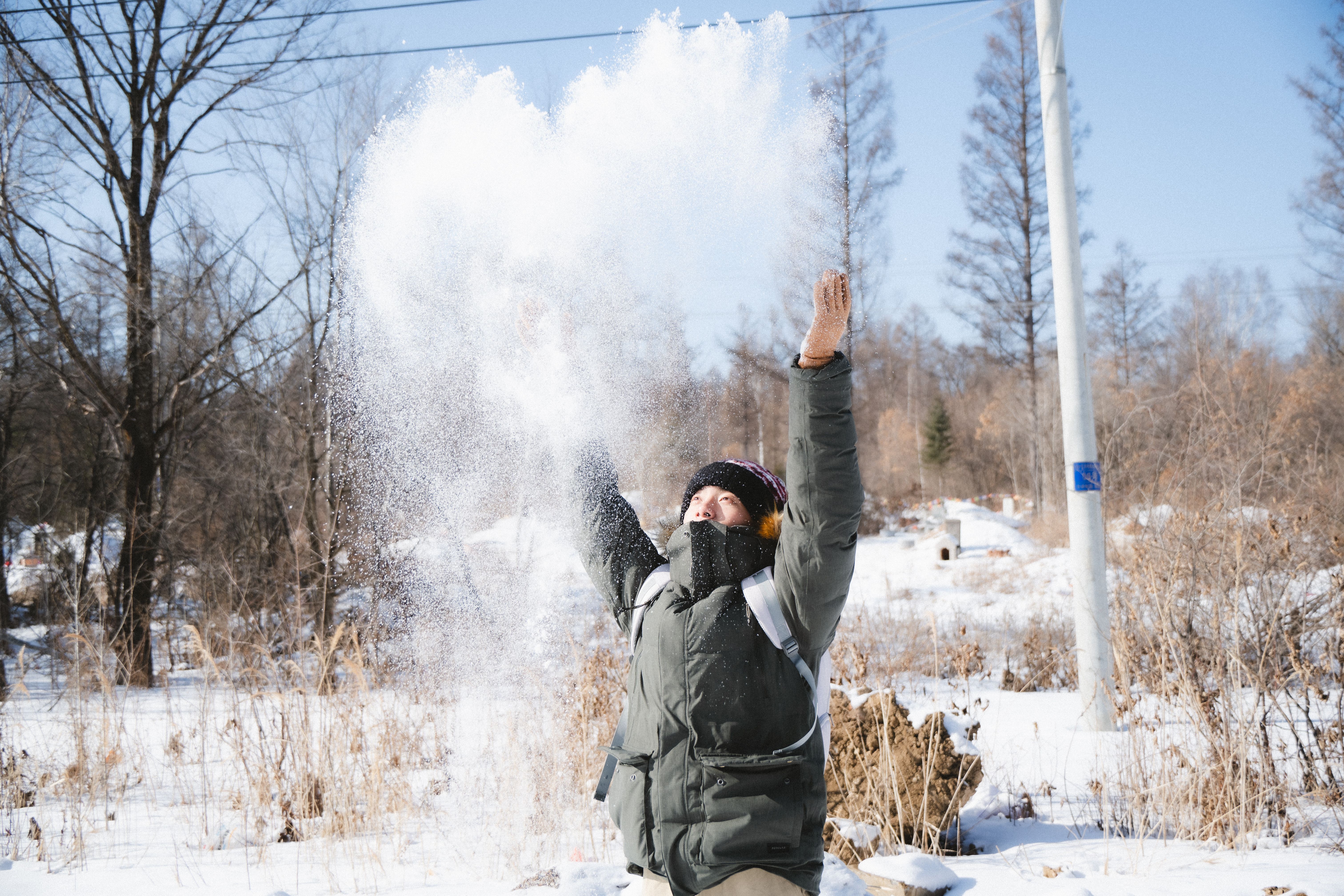 Snow Tossing Photos, Download The BEST Free Snow Tossing Stock Photos ...