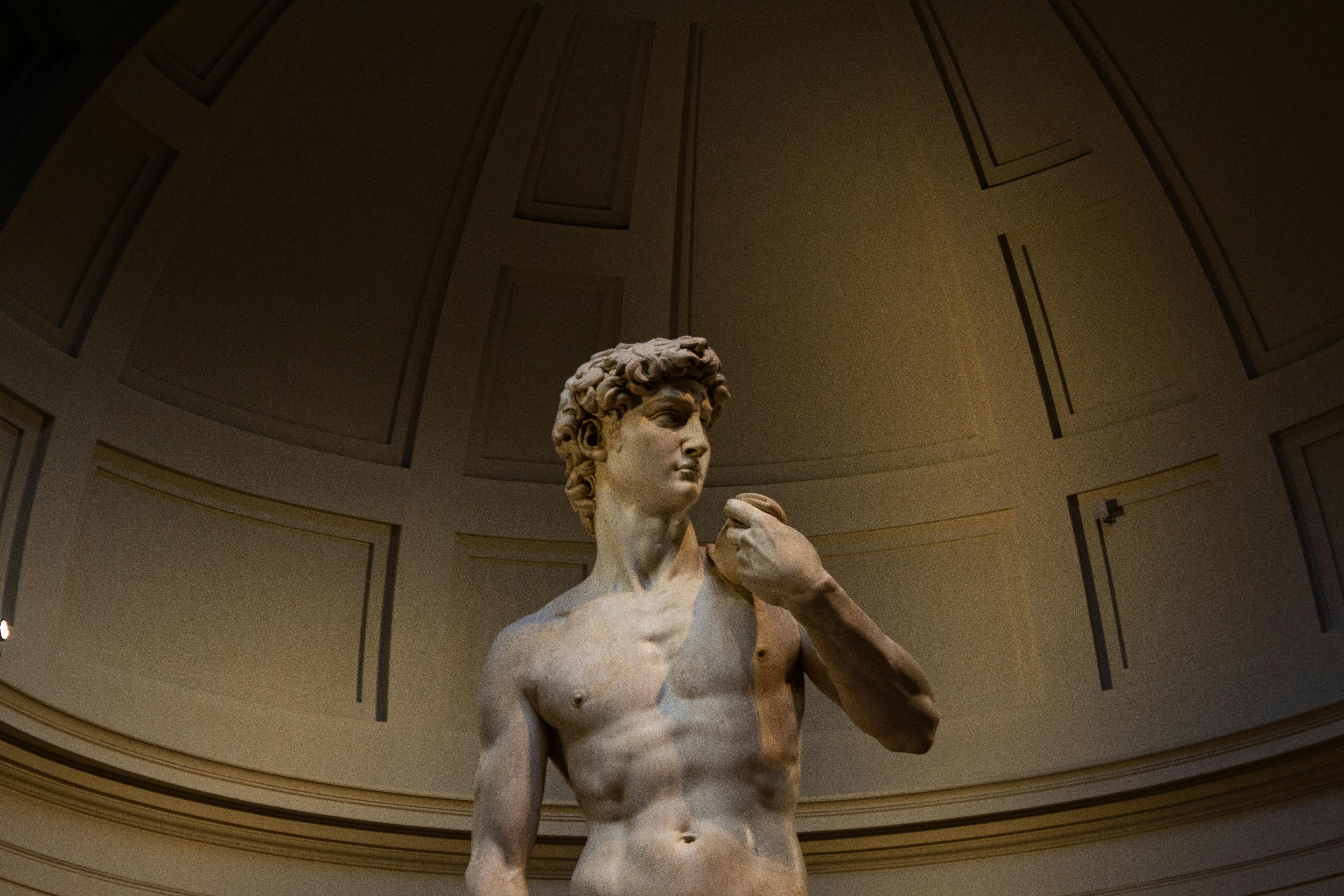 Renaissance Marble Statue Inside Gallery · Free Stock Photo