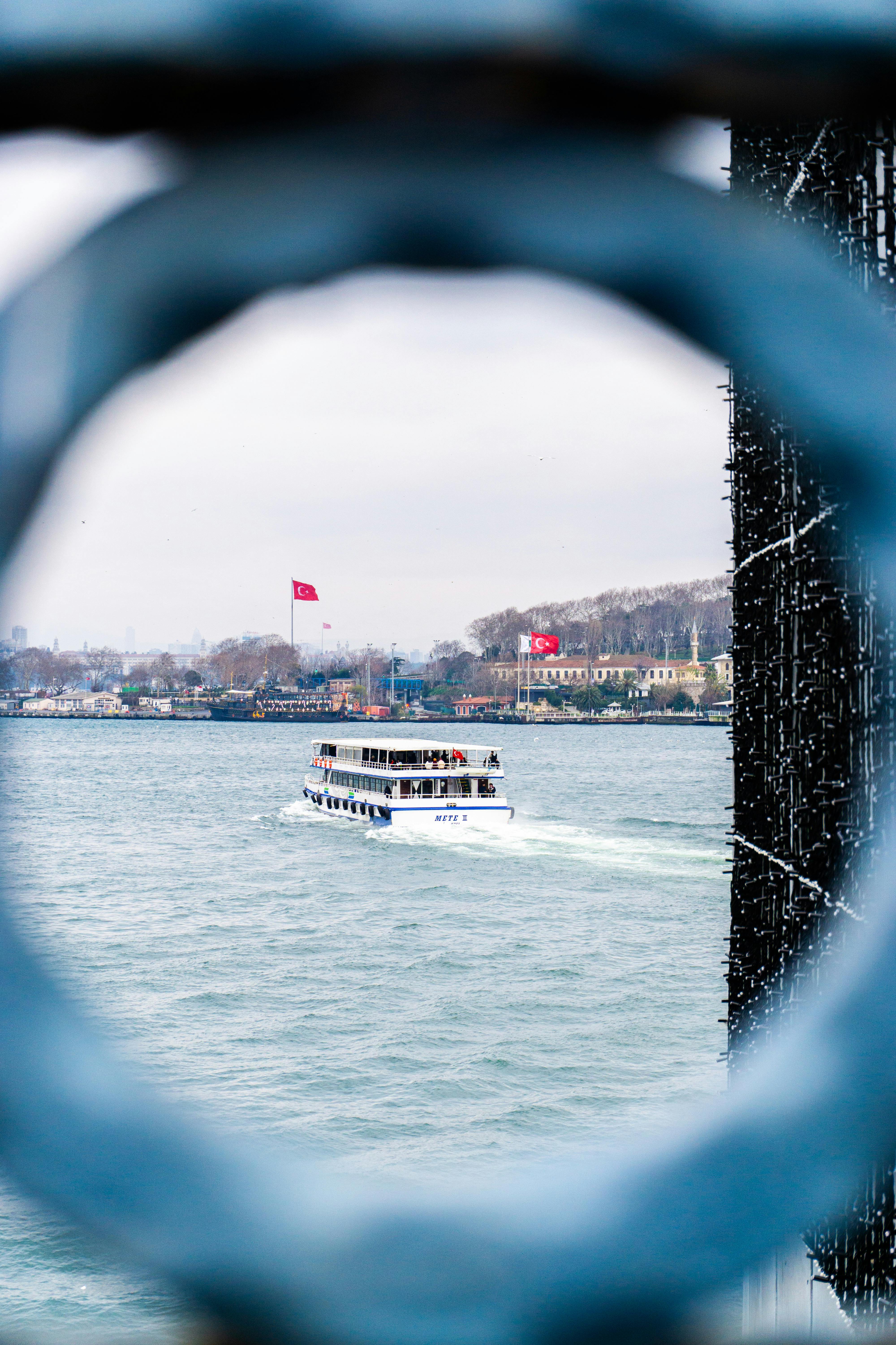 Evening Scene With Boat Photos, Download The BEST Free Evening Scene ...