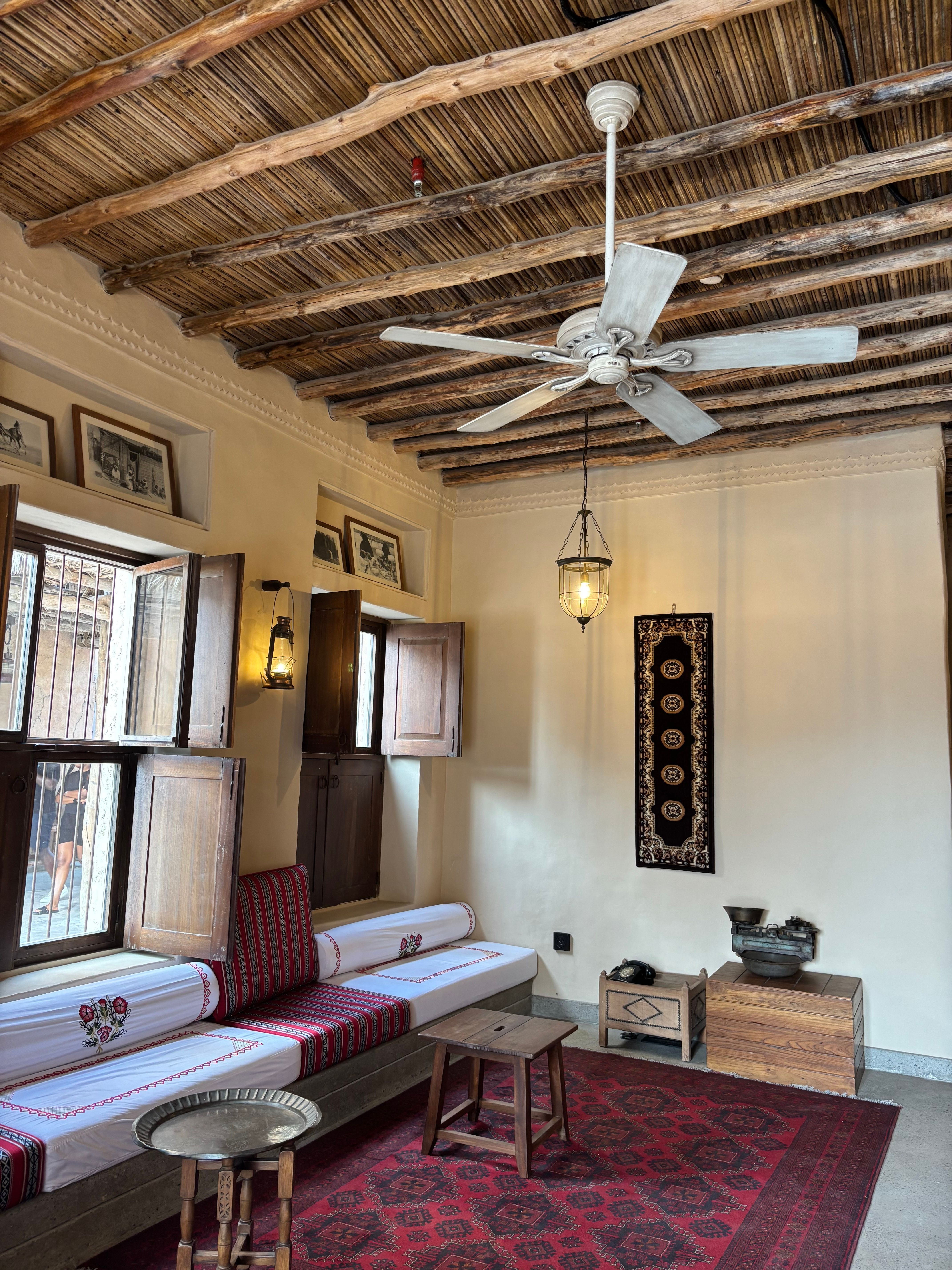 Traditional Arabic Interior in Dubai Home · Free Stock Photo