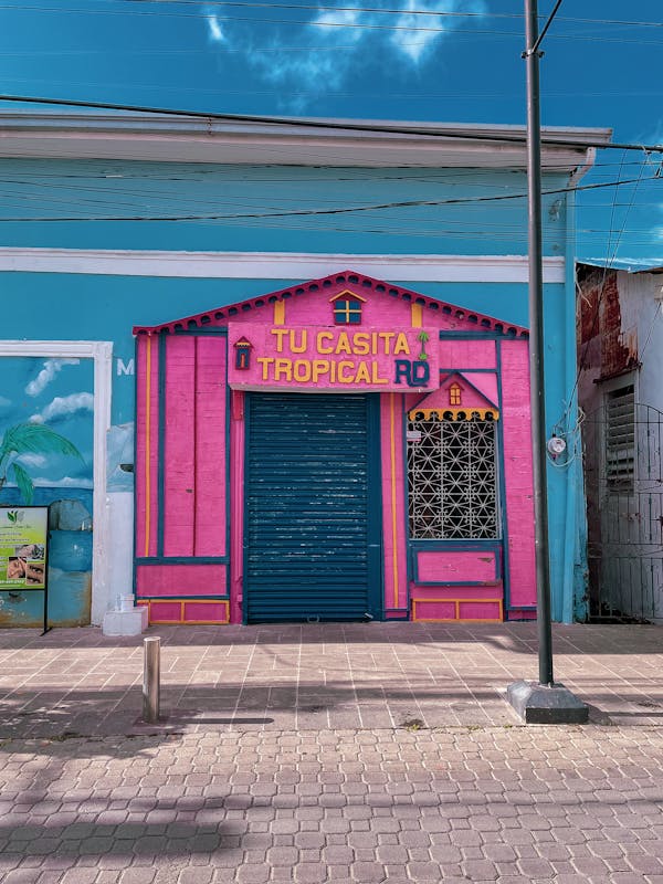 Storefront Photos, Download The BEST Free Storefront Stock Photos & HD ...