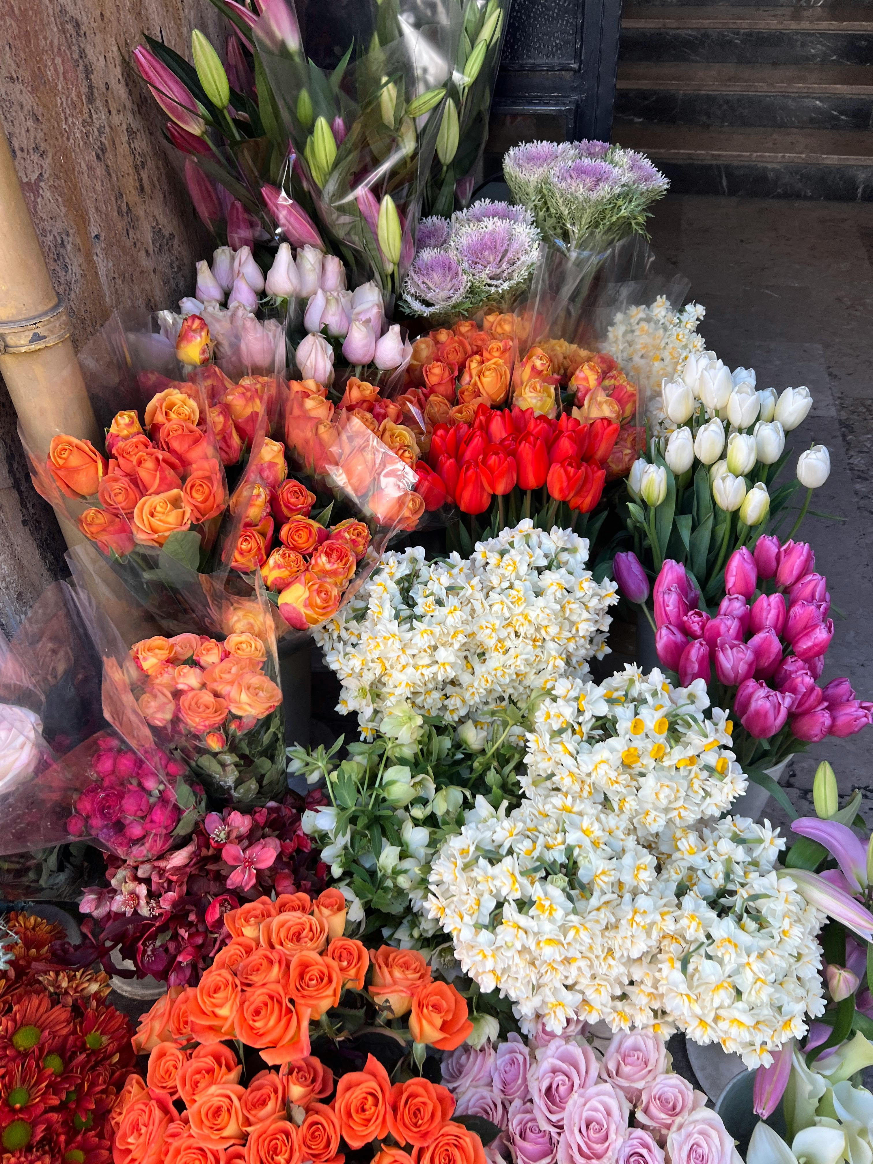 Vibrant Flower Bouquets Assorted Arrangement · Free Stock Photo