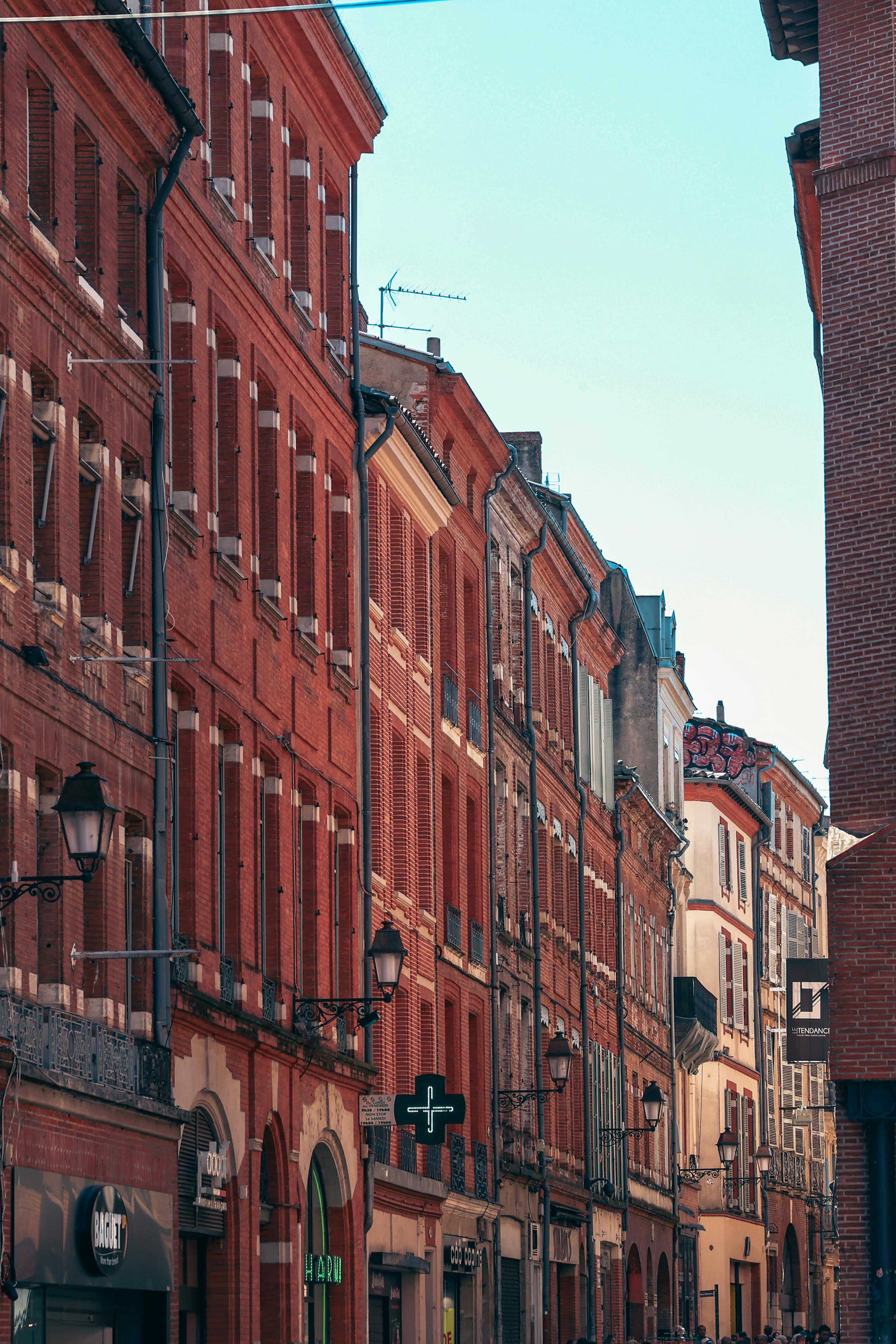 Charming Red Brick Street in Toulouse, France · Free Stock Photo