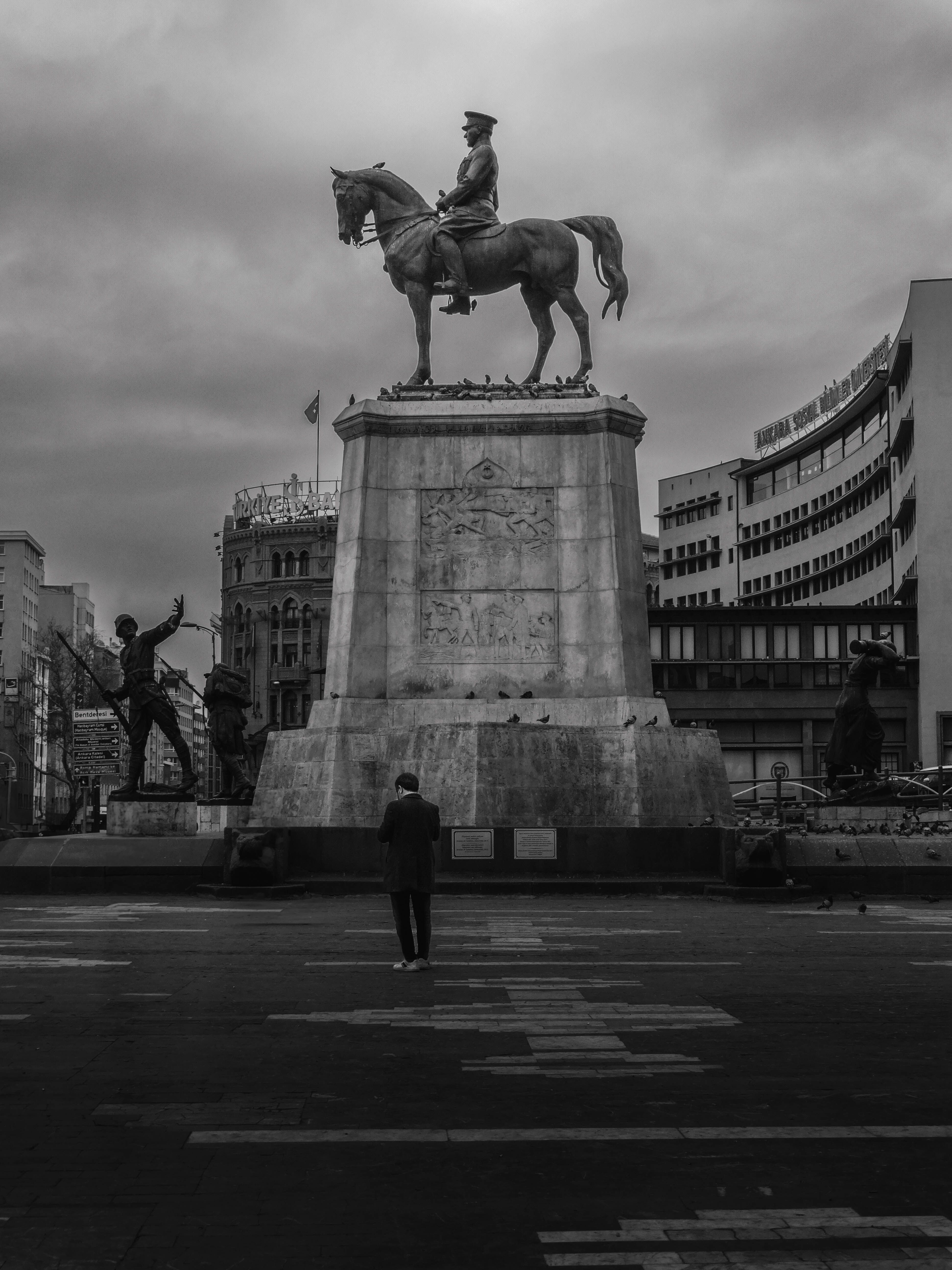 Monochromatic Statue of Atatürk in Ankara Square · Free Stock Photo