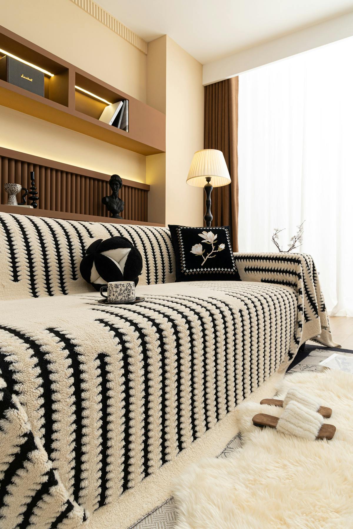 Room Decor Photos, Download The BEST Free Room Decor Stock Photos & HD ...