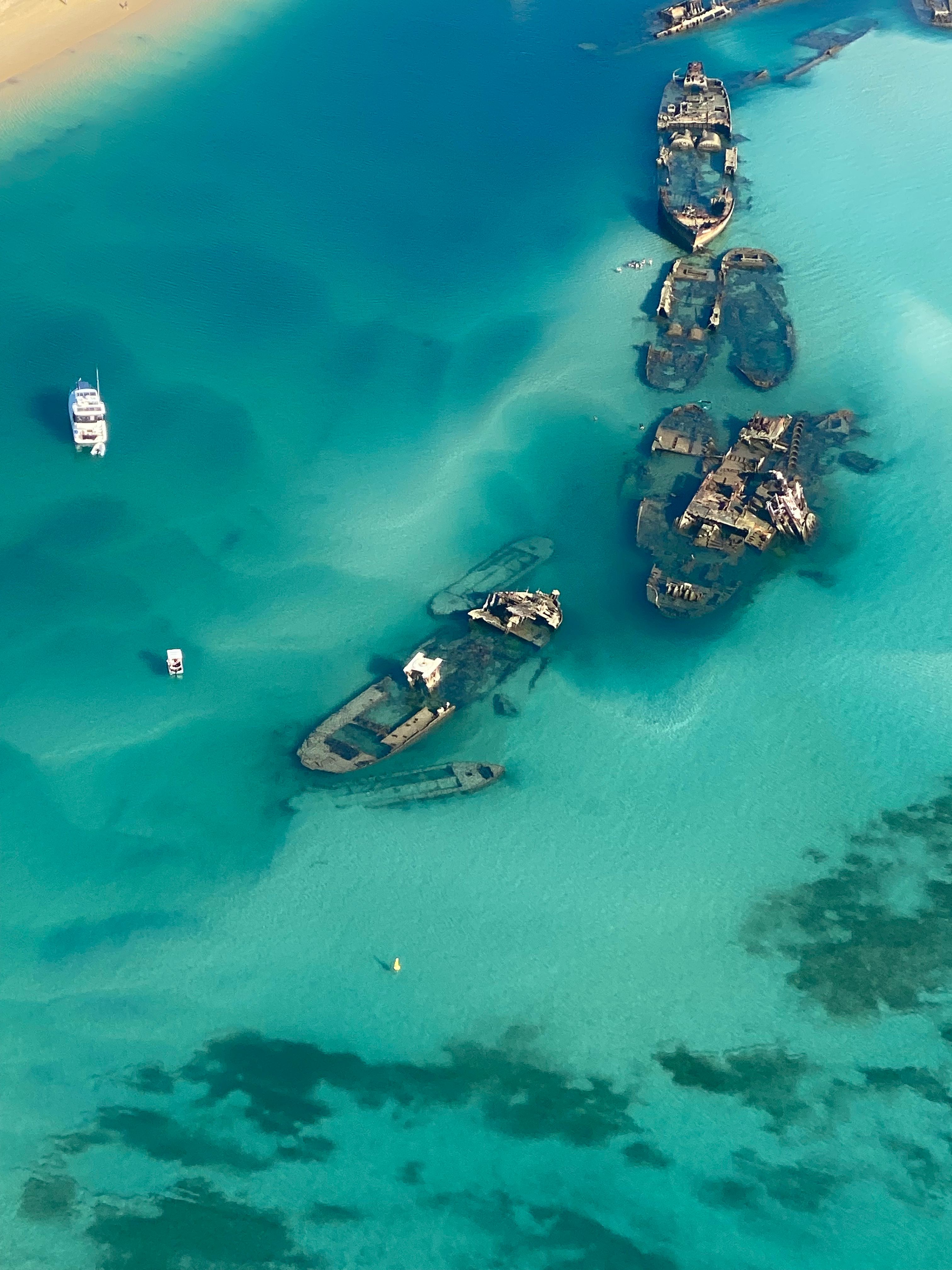 Aerial View of Shipwrecks at Moreton Island · Free Stock Photo