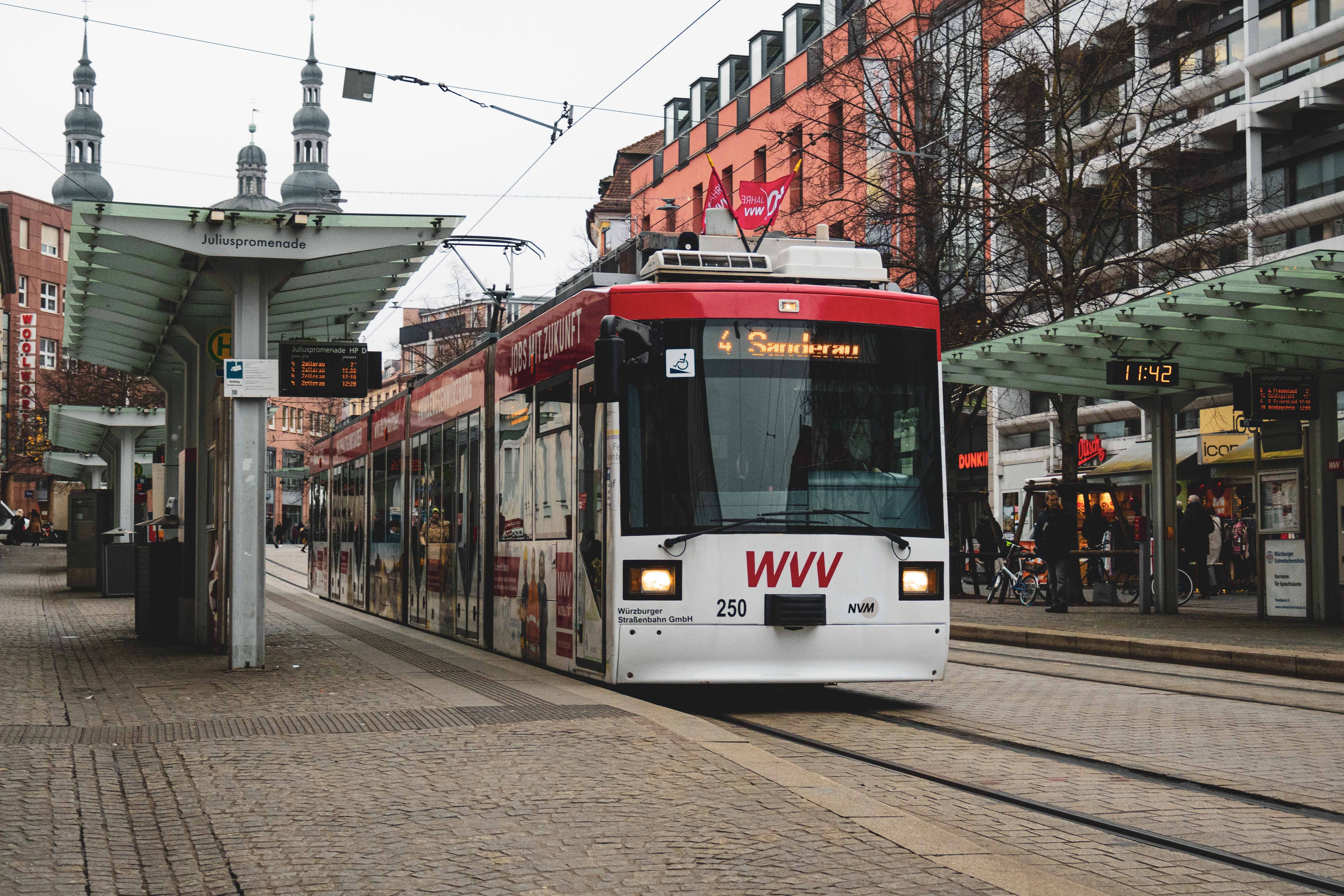 Scenic City Tram Station in Autumn · Free Stock Photo