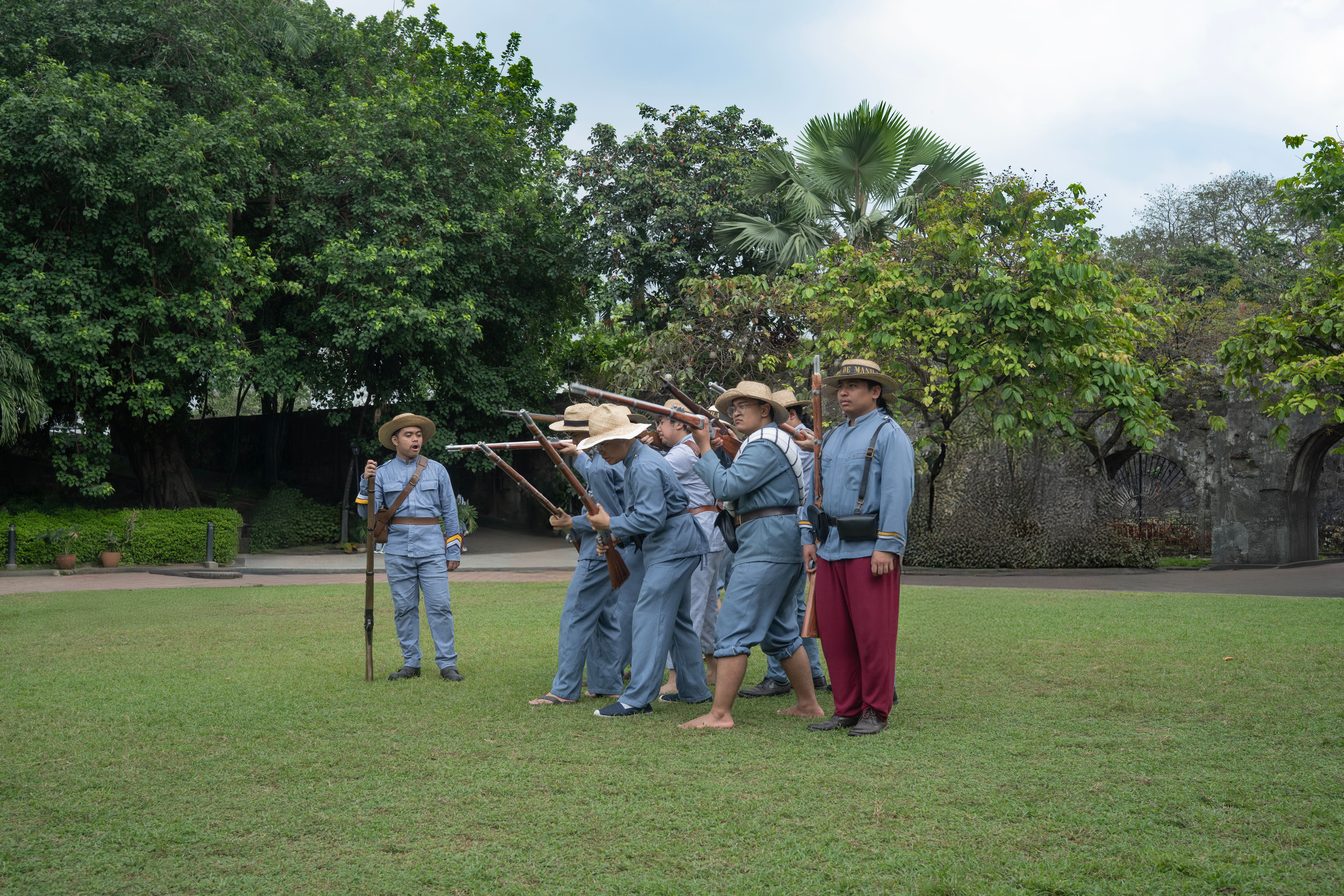Filipino Performance Photos, Download The BEST Free Filipino ...