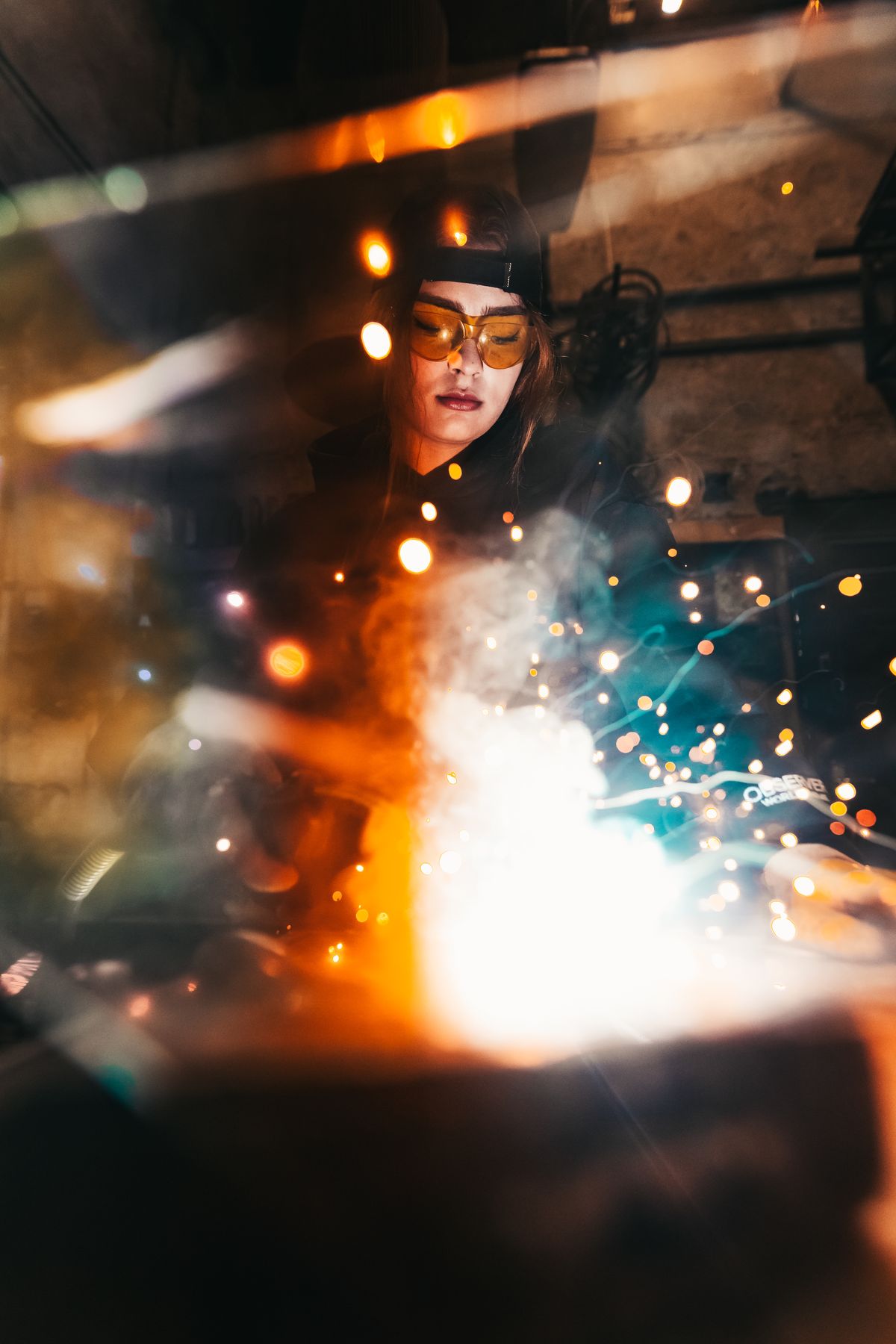 Female Welder Photos, Download The BEST Free Female Welder Stock Photos ...