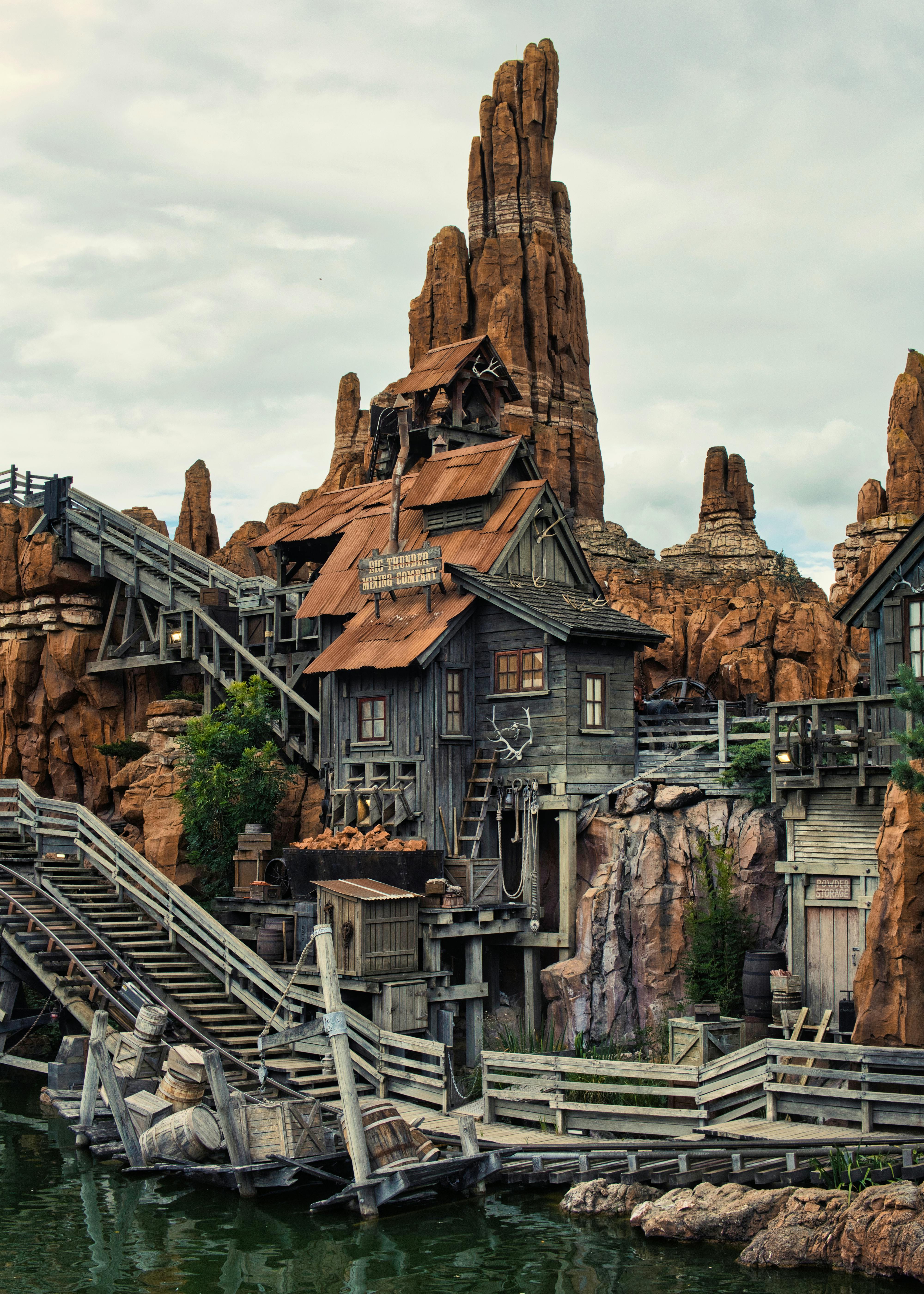 Rustic Mining Building at Big Thunder Mountain · Free Stock Photo