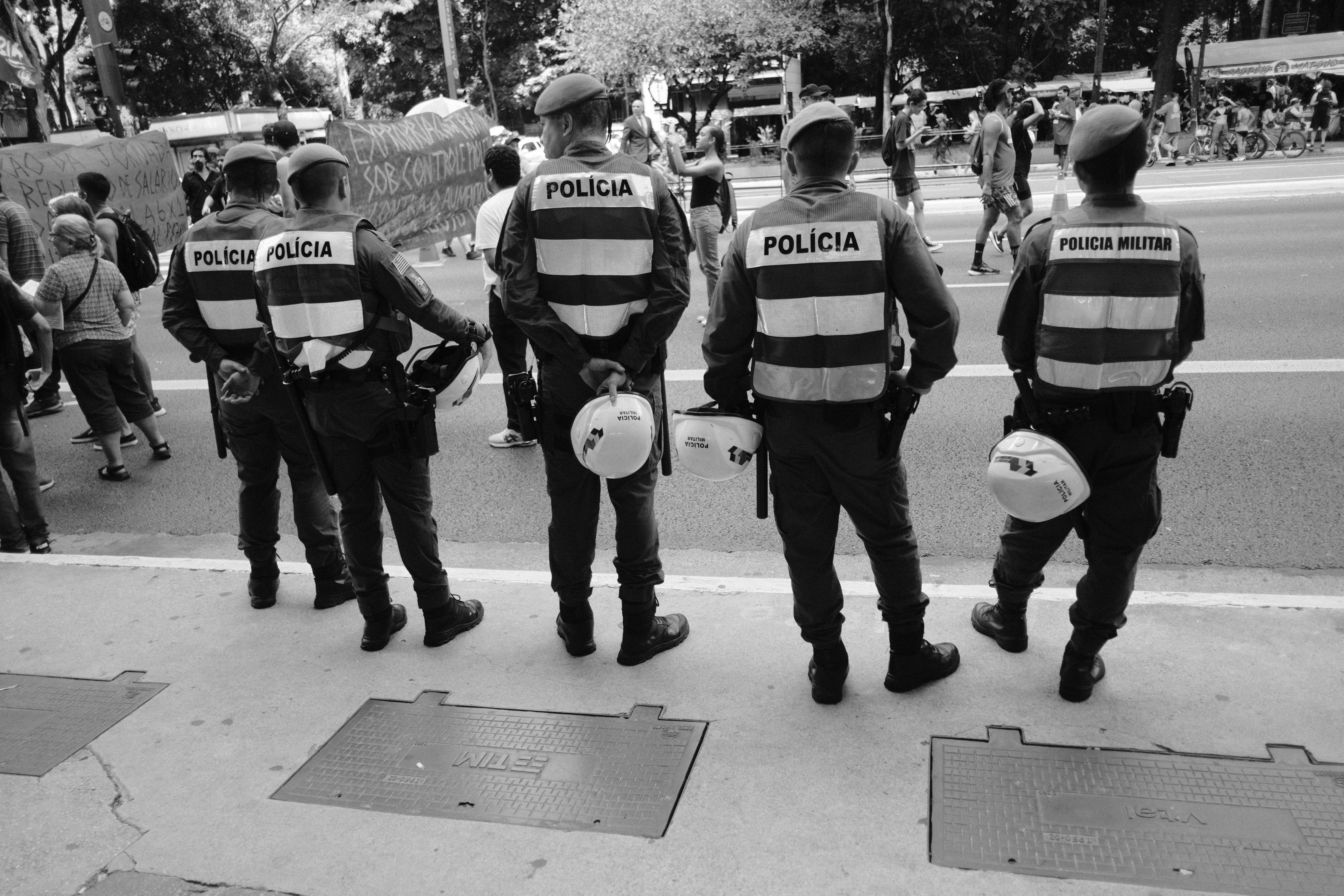 Police Uffs Photos, Download The BEST Free Police Uffs Stock Photos ...