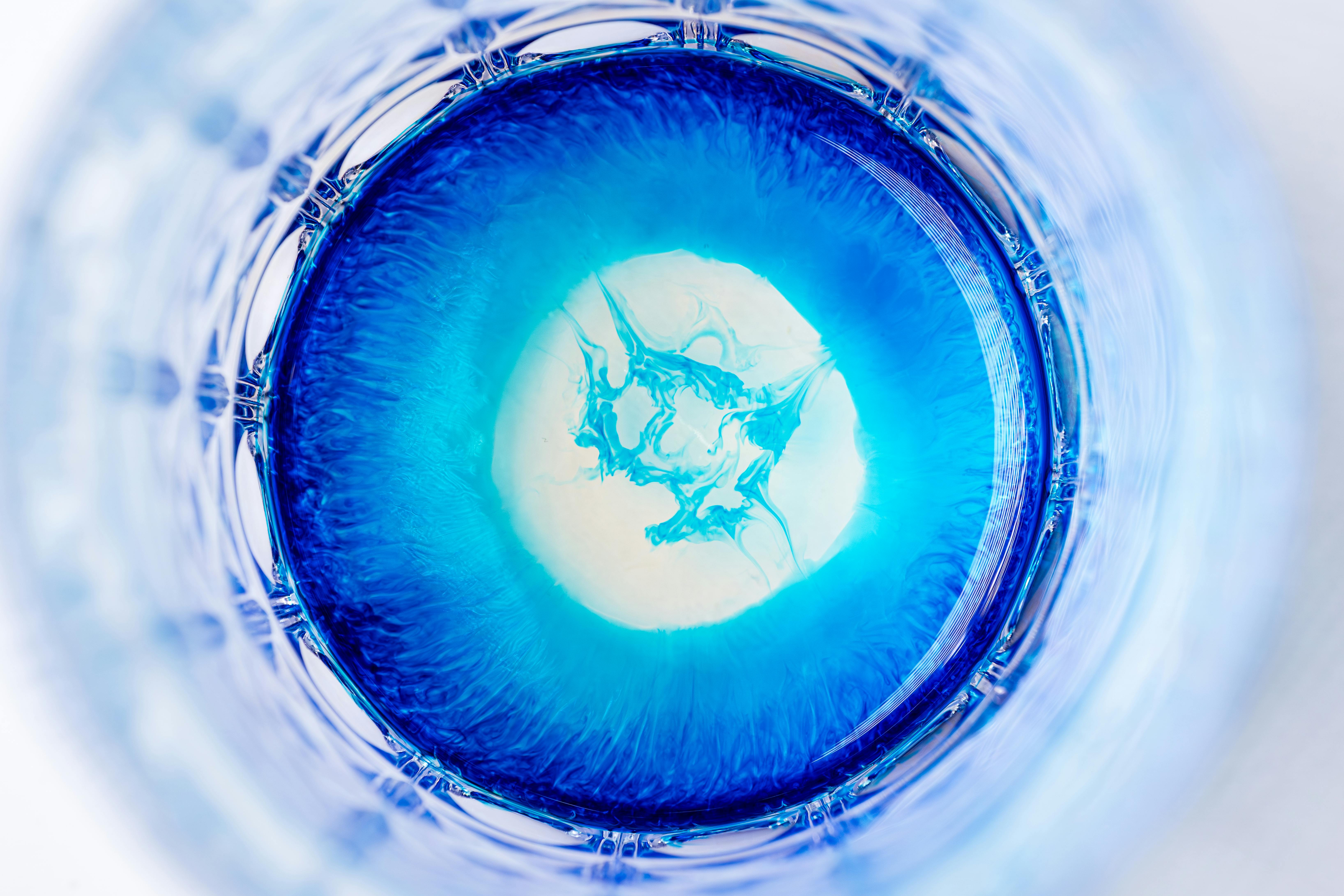 Abstract Blue Pattern in Glass Art Design · Free Stock Photo