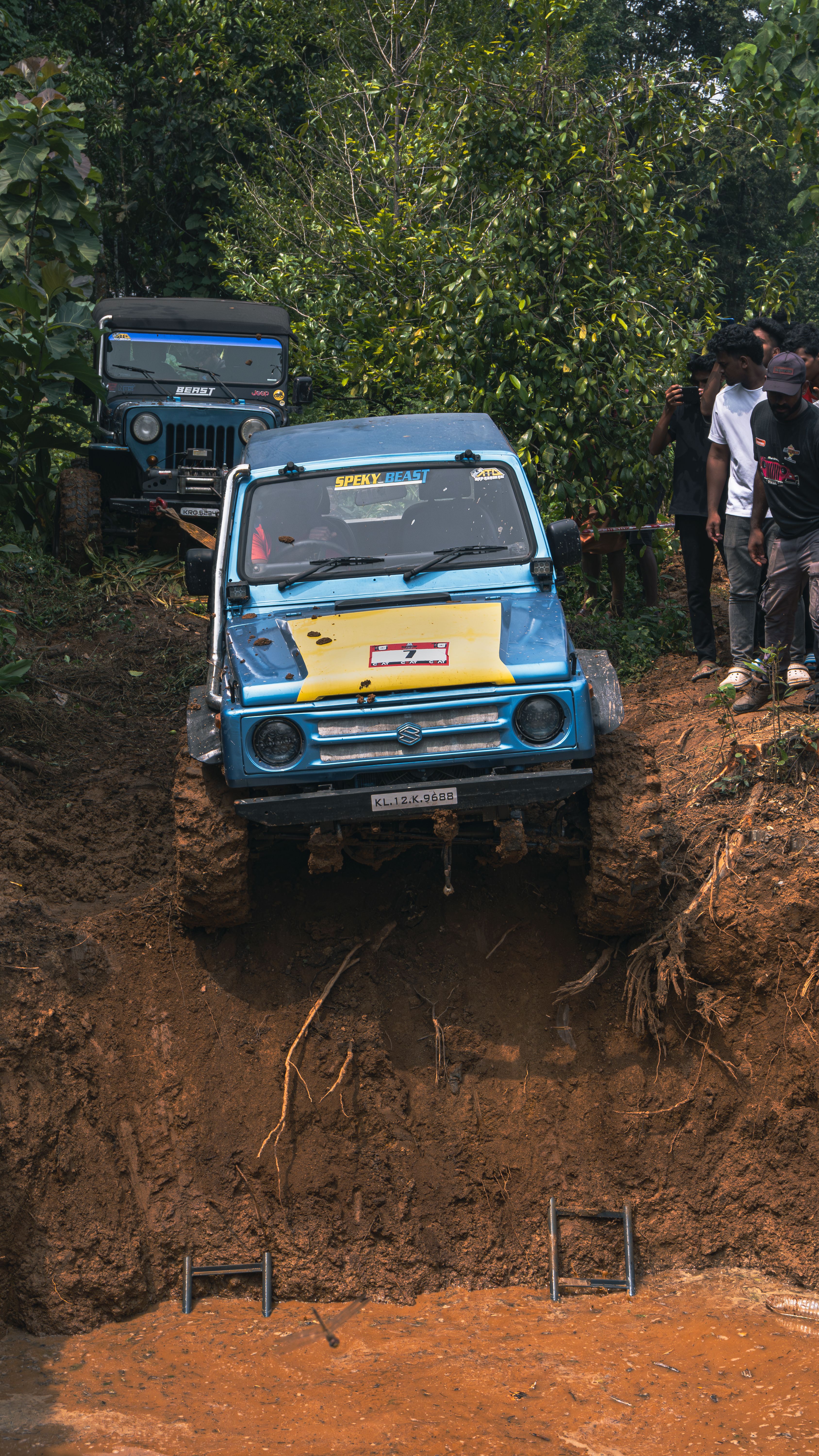 Off-Road Adventure with Rugged Terrain Challenge · Free Stock Photo