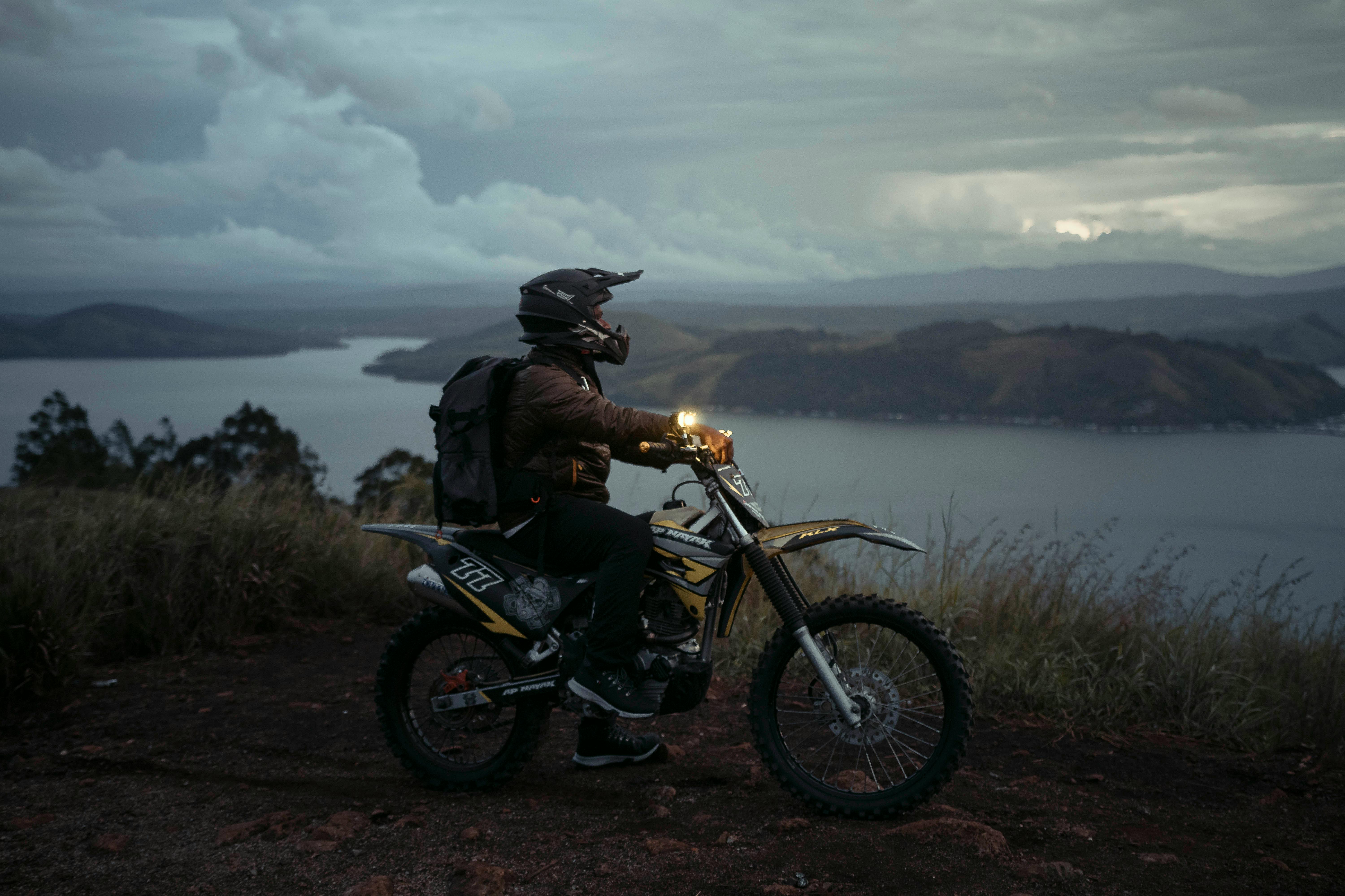 Rider On Trip Photos, Download The BEST Free Rider On Trip Stock Photos ...