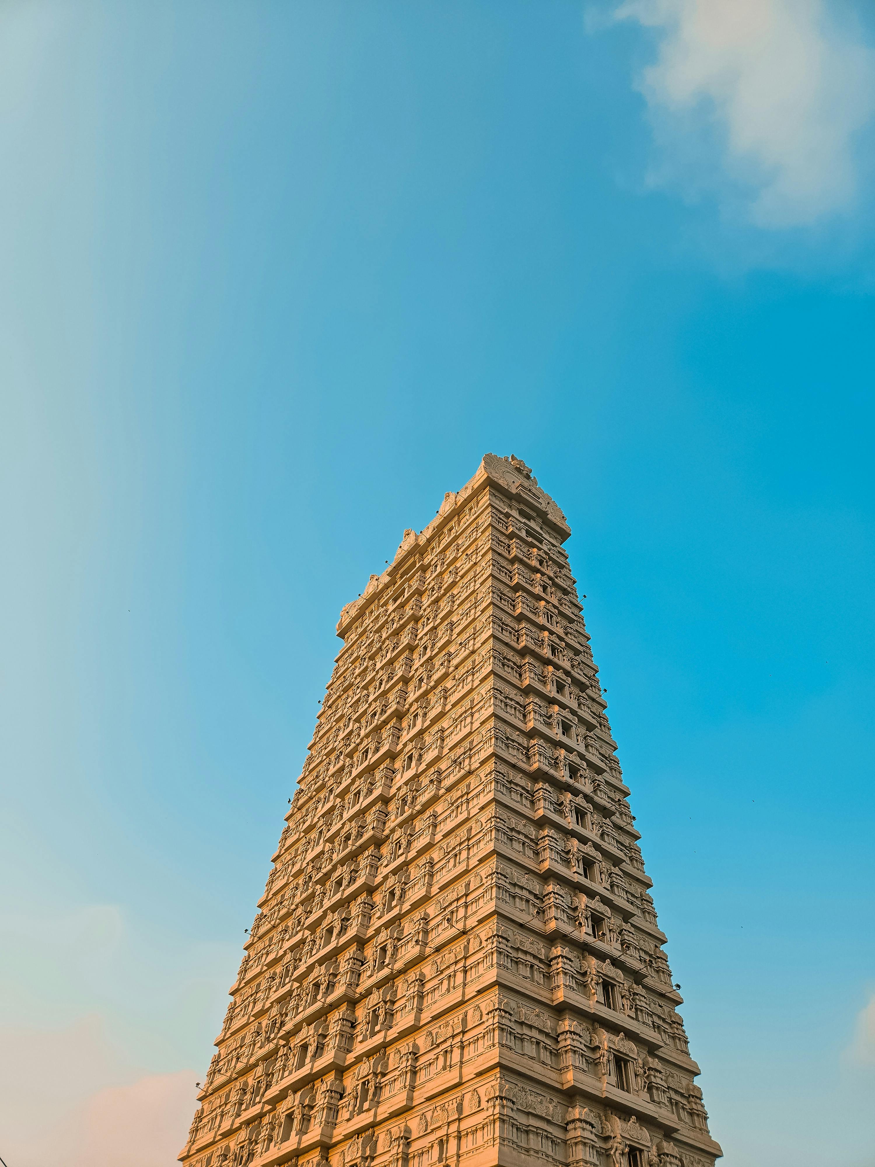 Monolithic Tower Photos, Download The BEST Free Monolithic Tower Stock ...