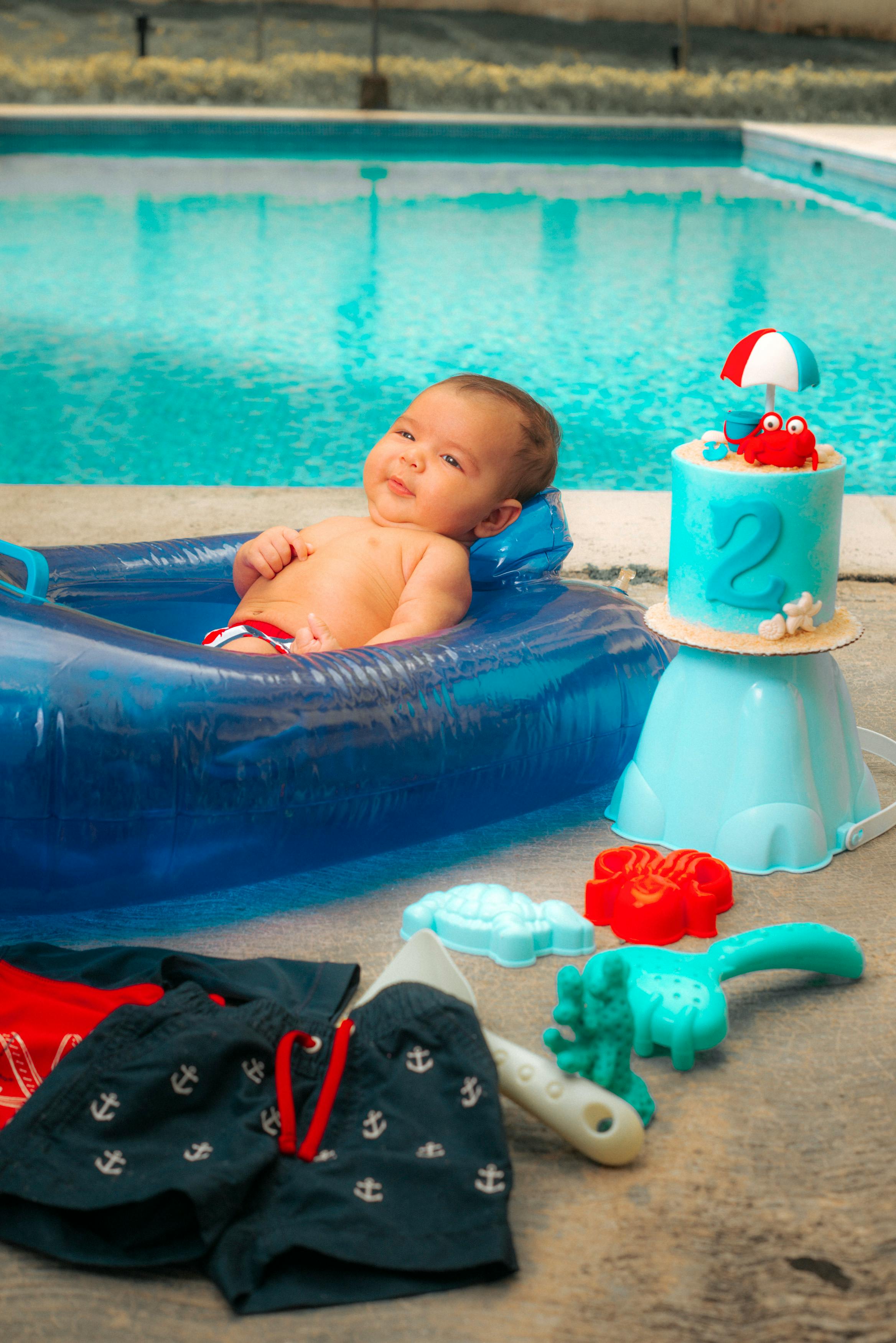 Kids Pool Party Photos, Download The BEST Free Kids Pool Party Stock ...