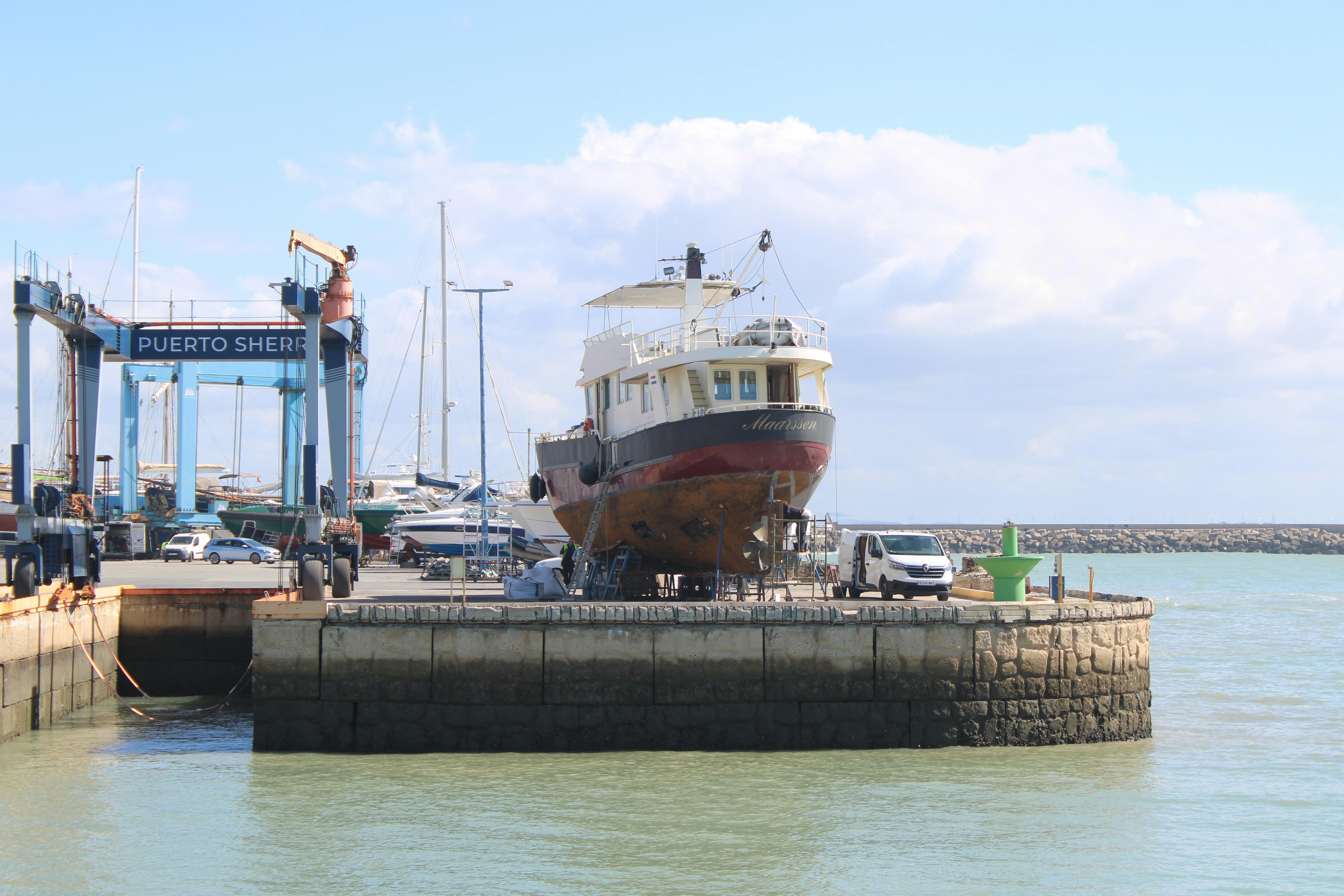 Sherry+Scroller Photos, Download The BEST Free Sherry+Scroller Stock ...