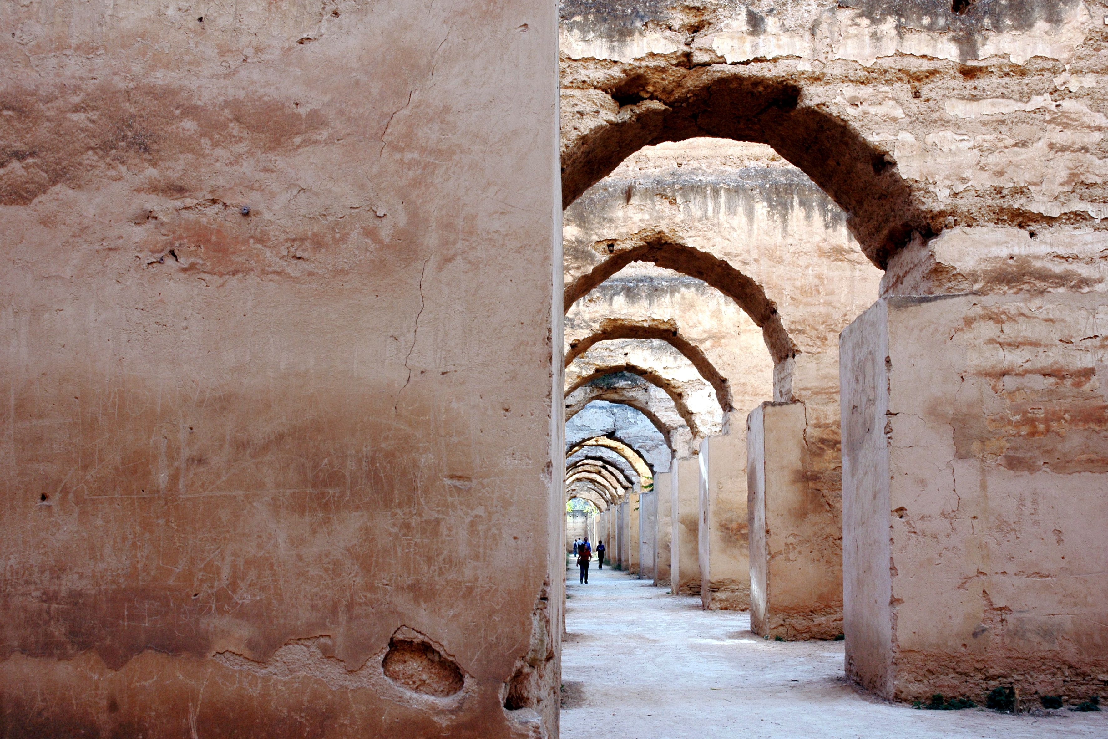 Ancient Arches of Historical Architecture · Free Stock Photo