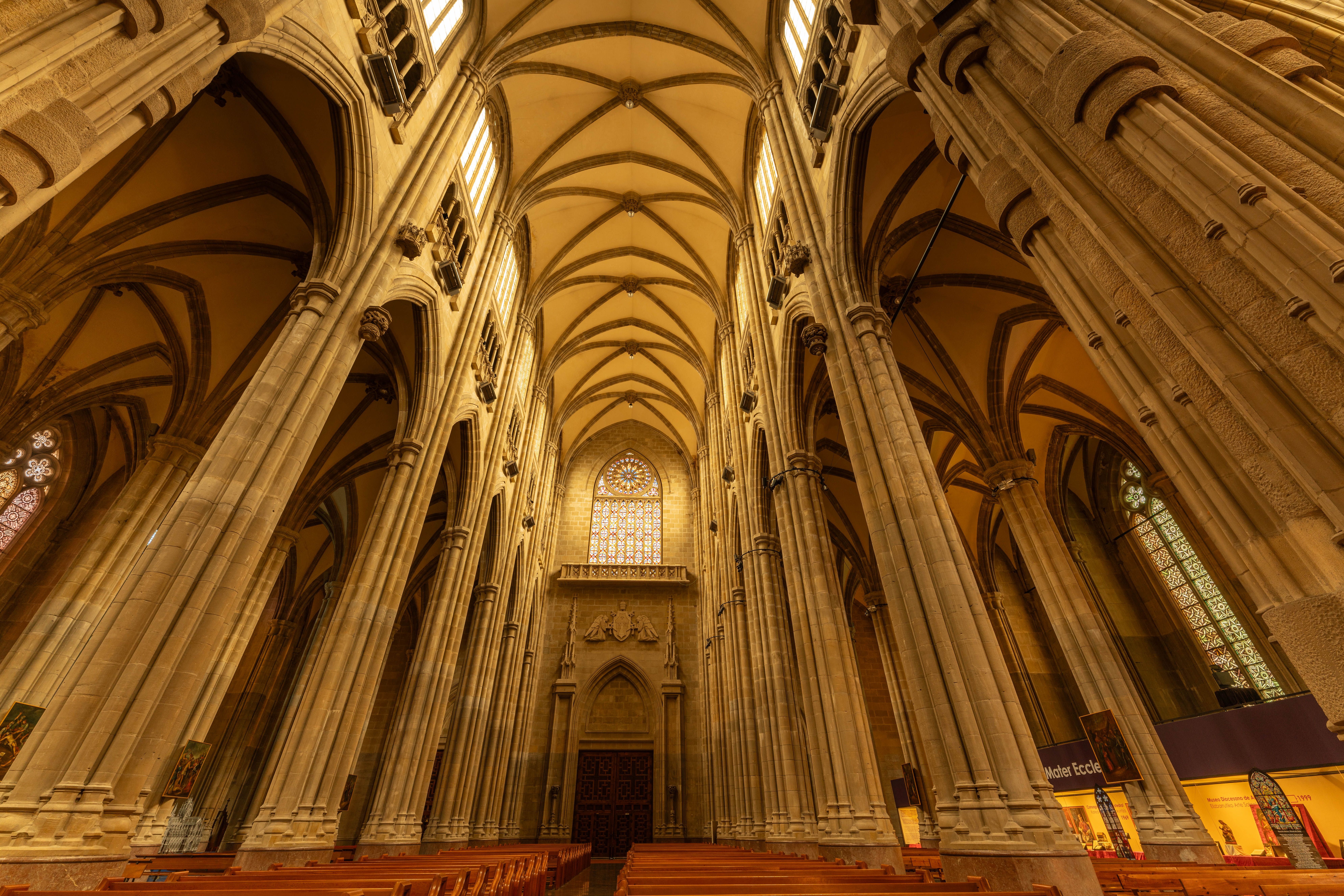 Gereja Gothic Photos, Download The BEST Free Gereja Gothic Stock Photos ...